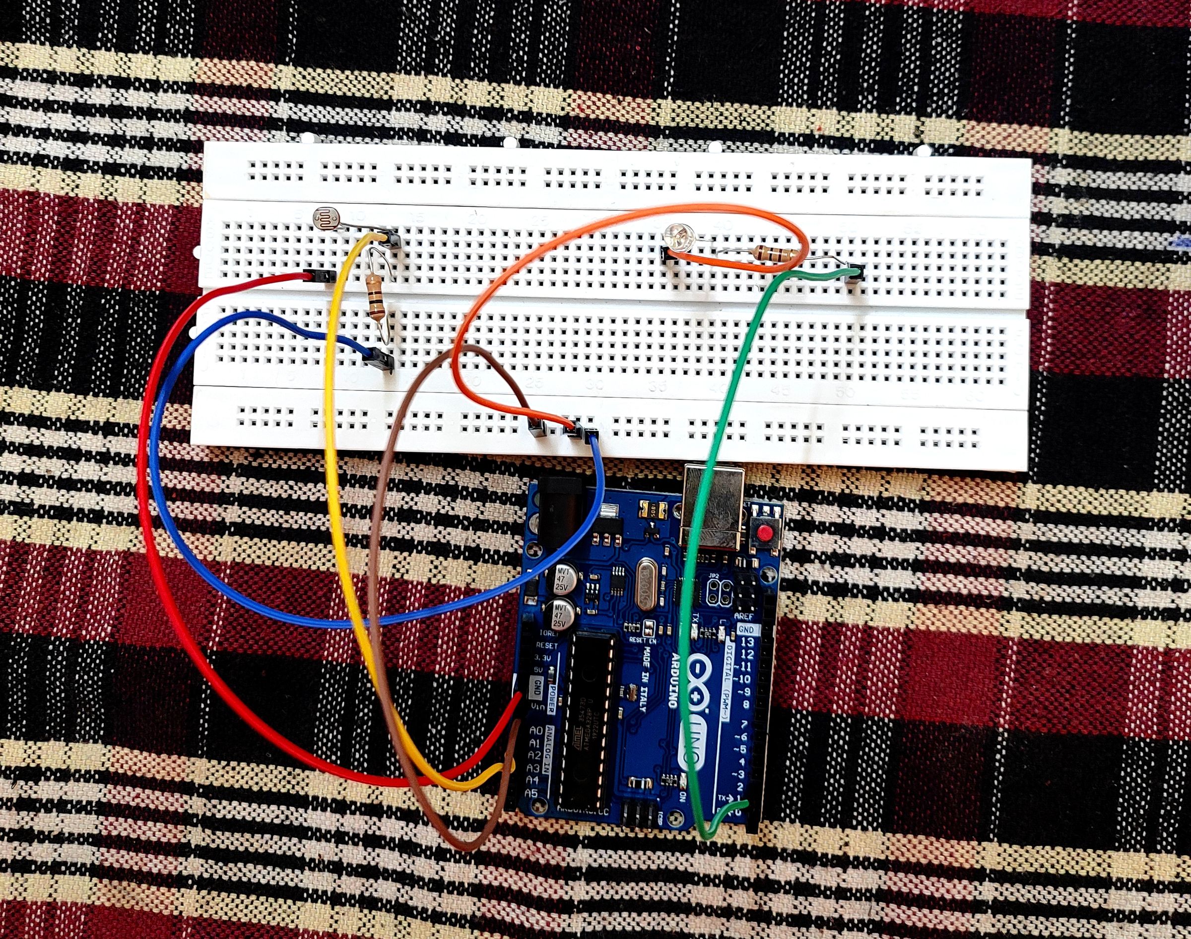 Automatic LED ON and OFF Using LDR and Arduino : 7 Steps - Instructables