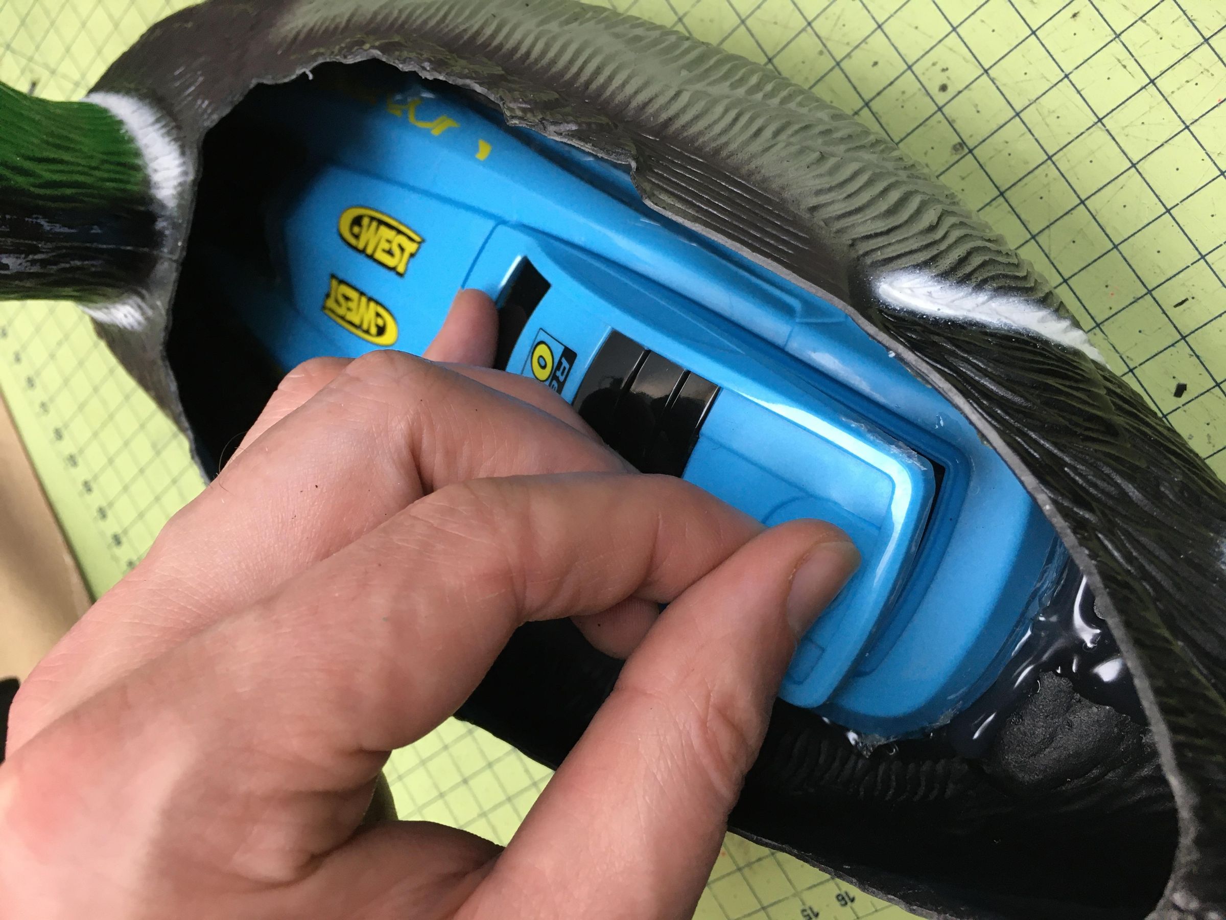 Dave - the Remote Control Duck (An Intro to 'Kit-Bashing') : 25 Steps ...