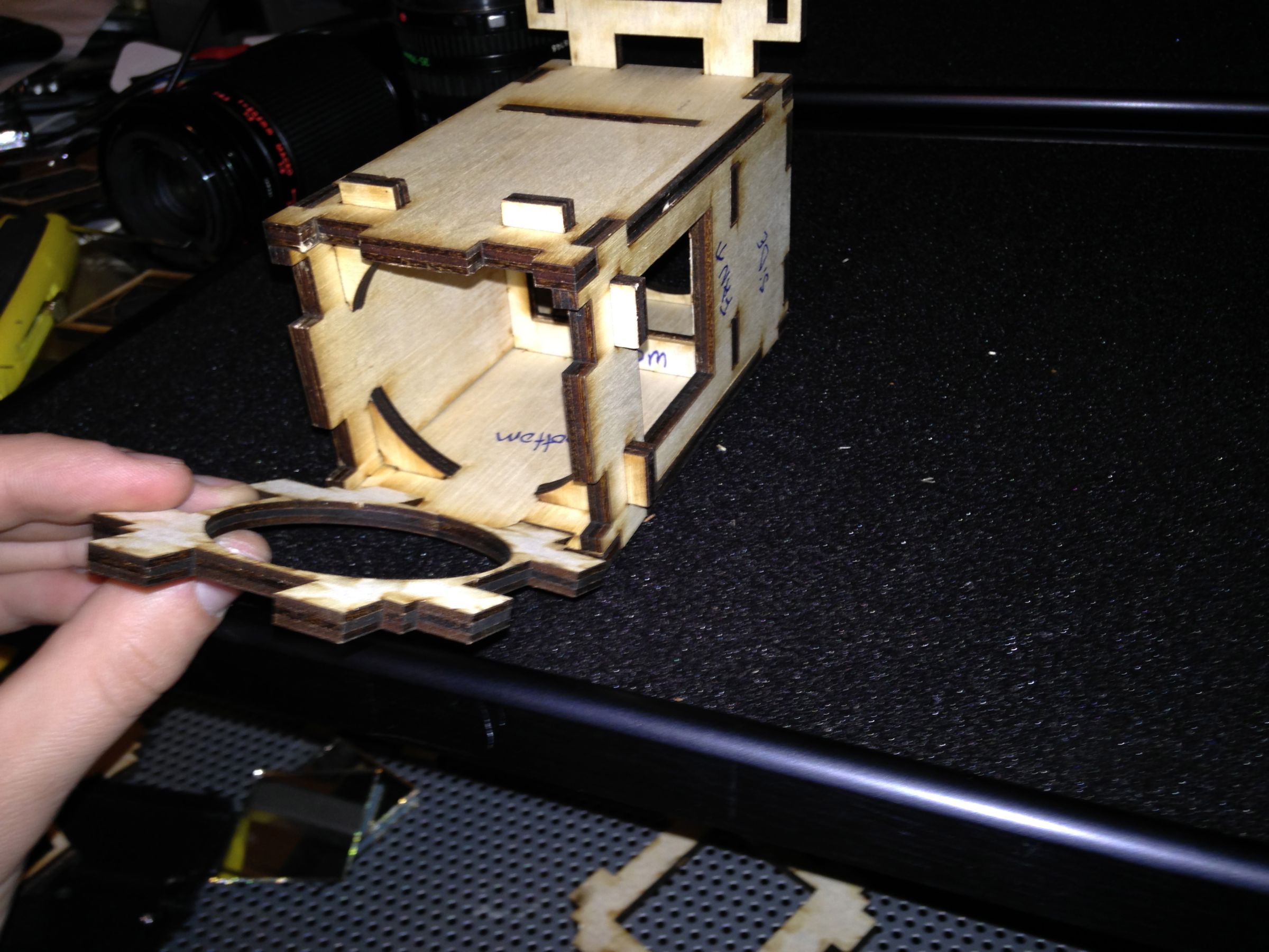 Augment Your Reality With the ITorch Raspberry Pi Flashlight Projector ...