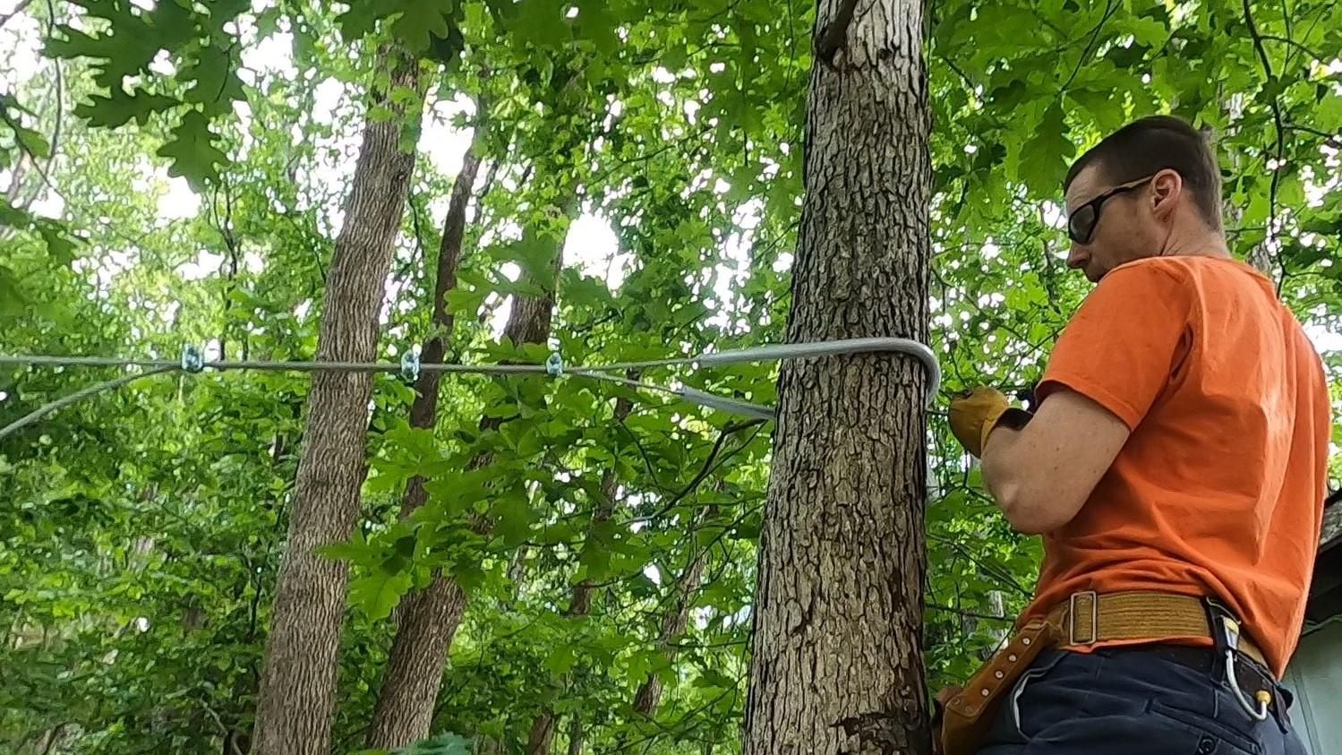 Backyard Treehouse With Zip Line, Trap Door, and Sliding Door : 25 ...