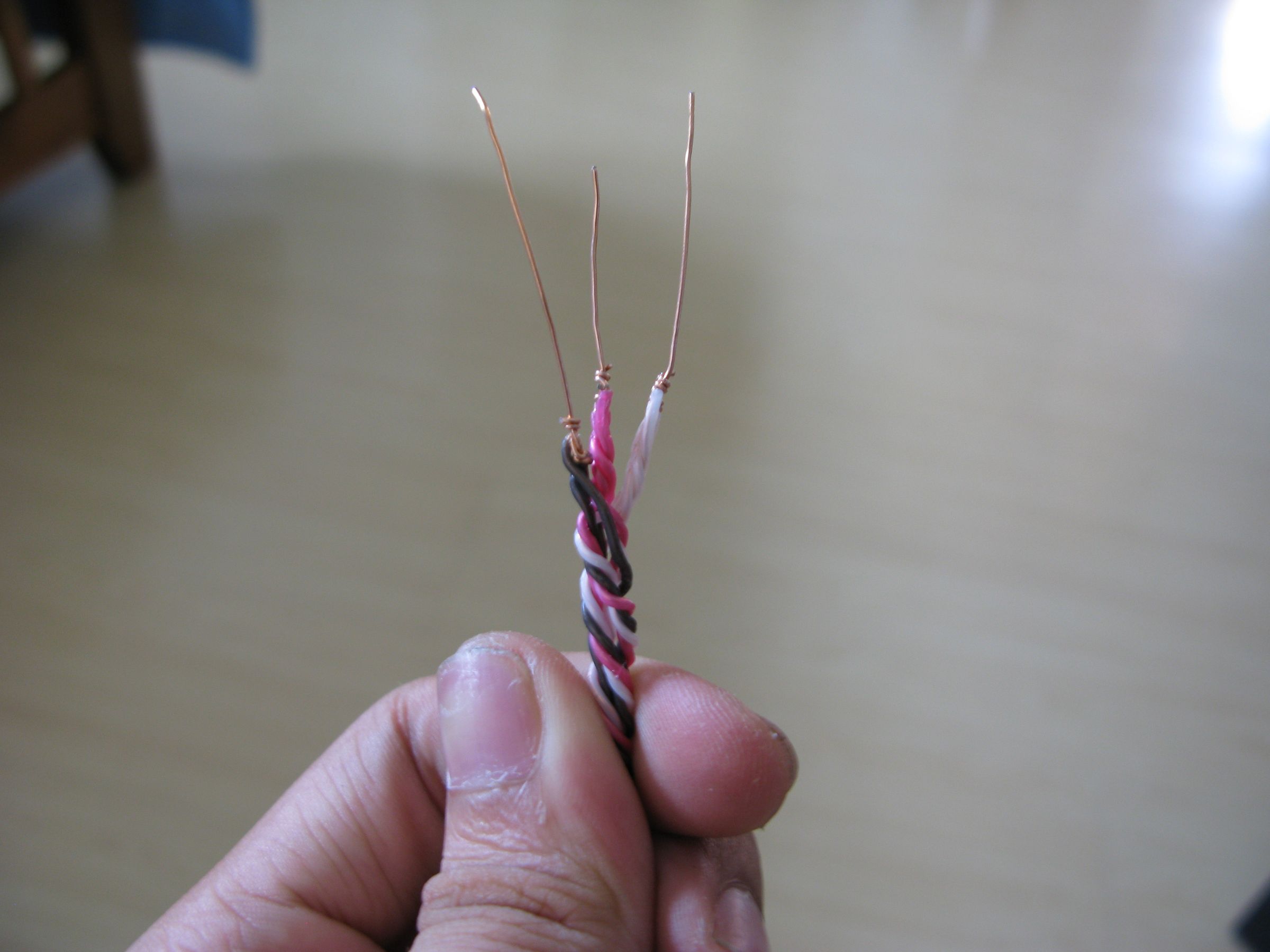 DIY Twisted Audio Cable (Made From Telephone Wires) : 7 Steps ...