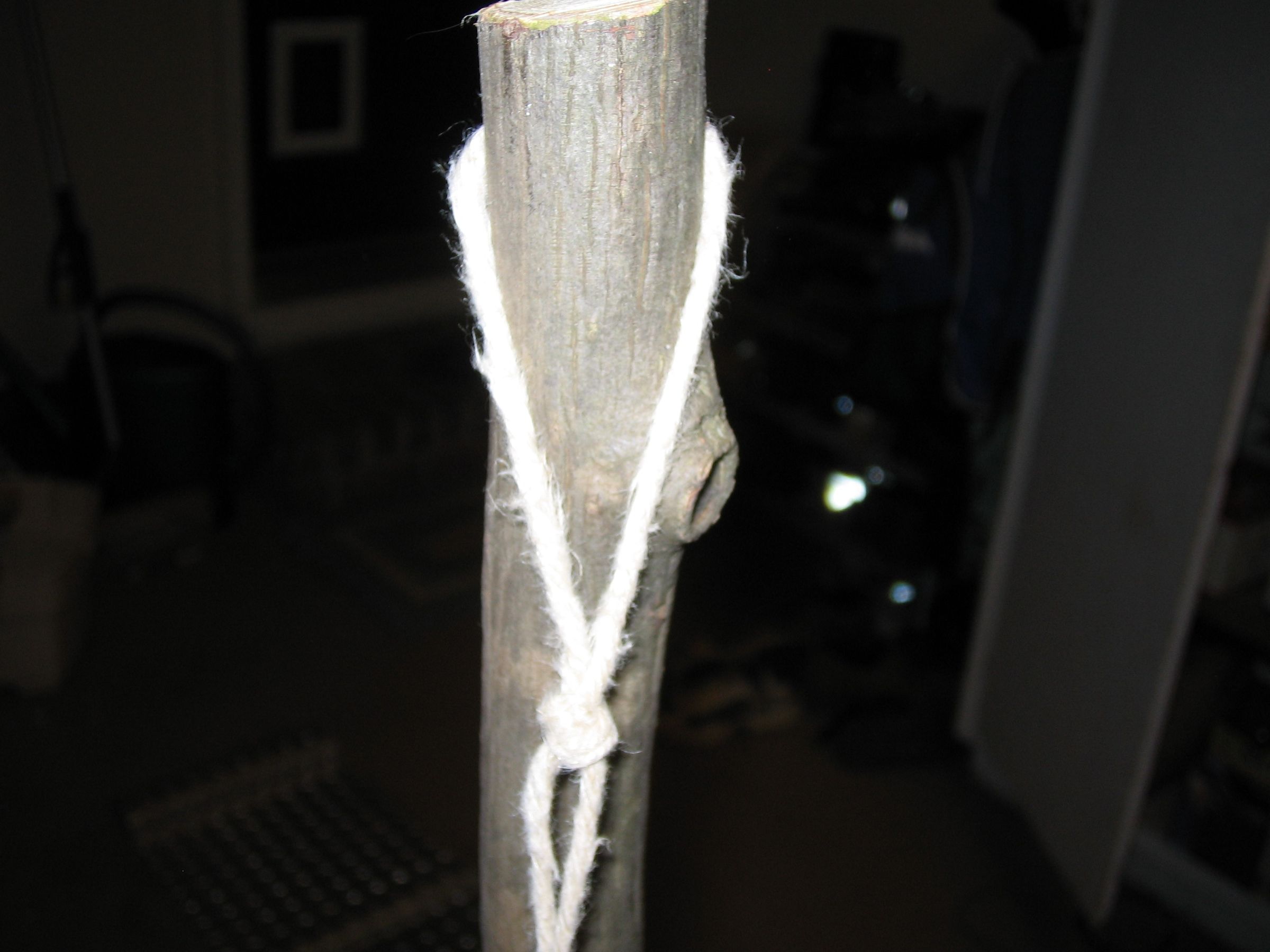 How to Make a Bow and Arrow : 7 Steps - Instructables