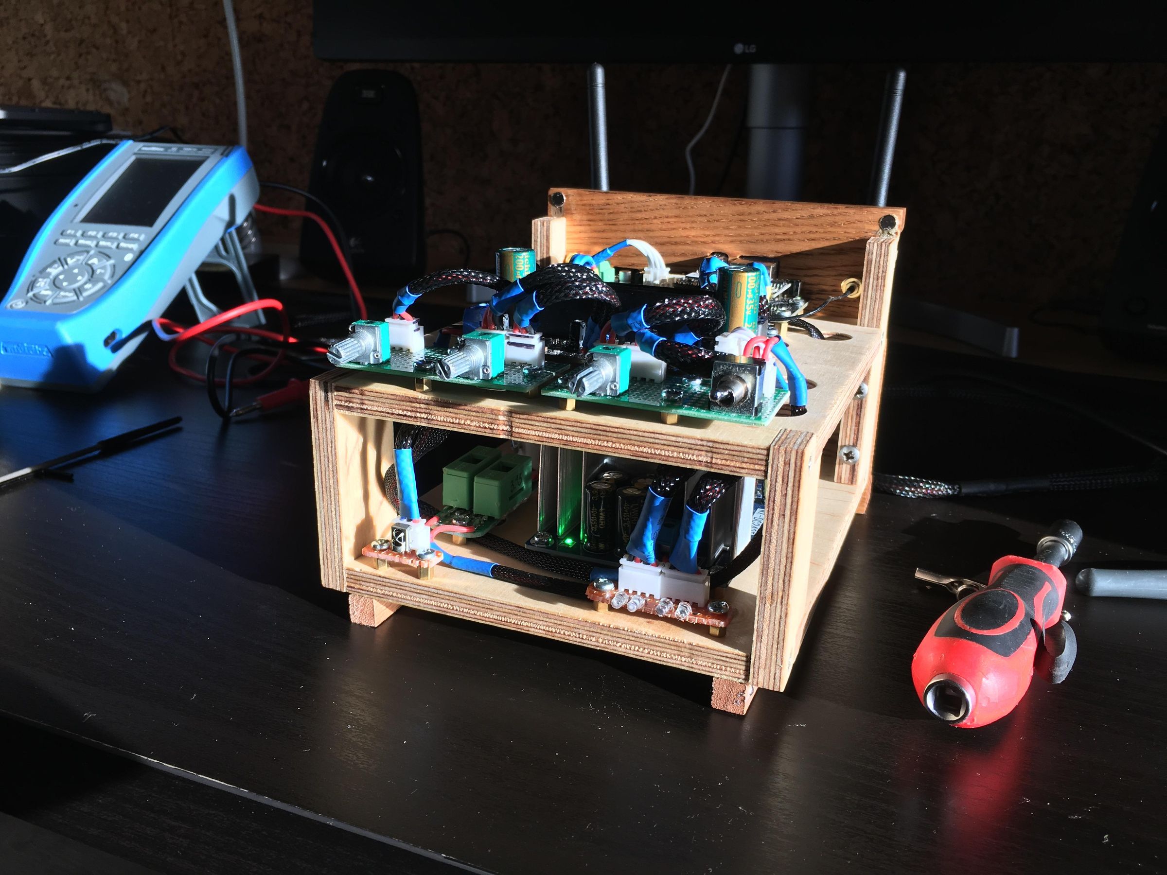 DIY Speaker Set & Amplifier: a Gift for Dad : 10 Steps (with Pictures ...