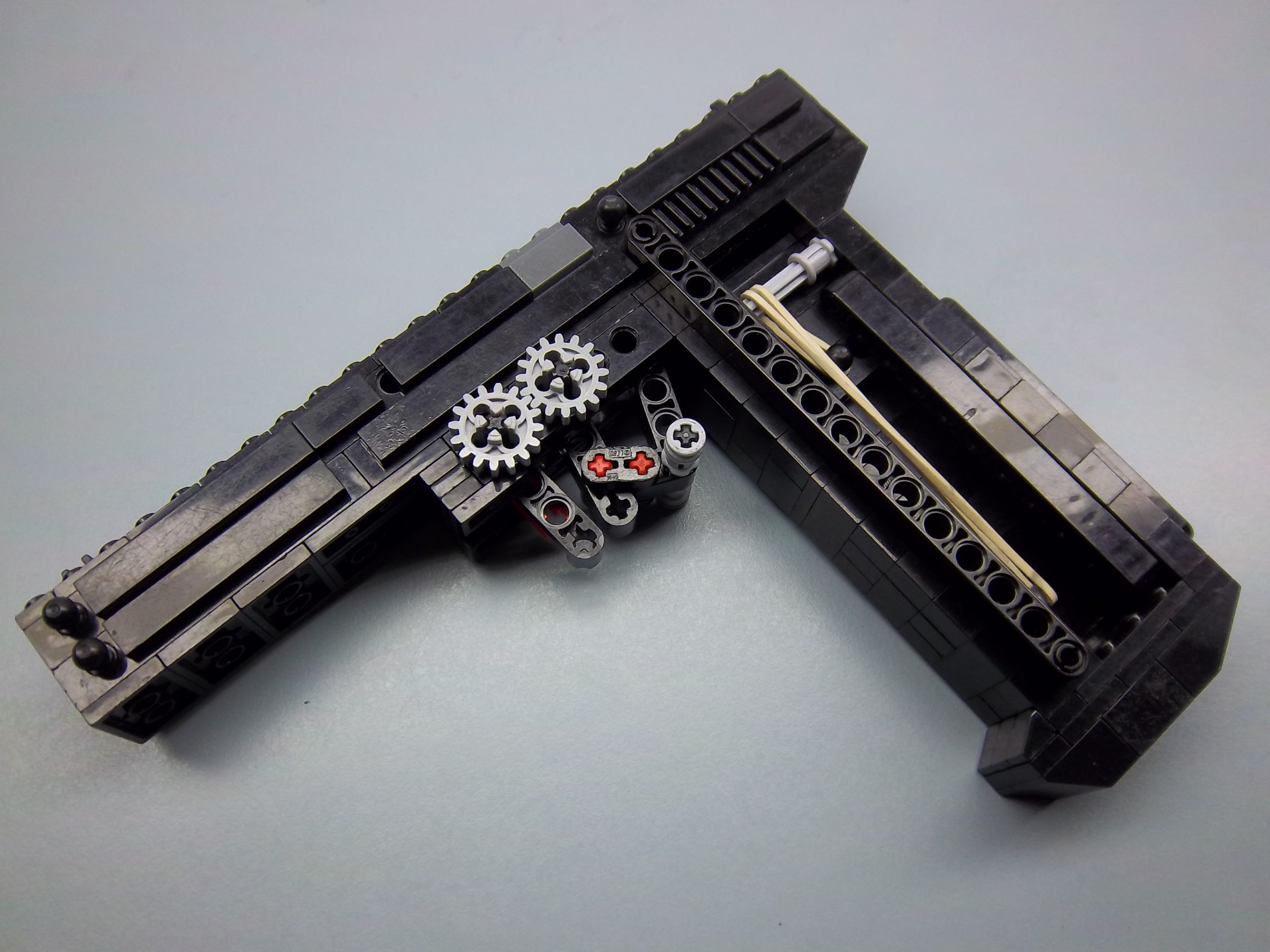 Functional LEGO Pistol (with GIF) : 4 Steps (with Pictures) - Instructables
