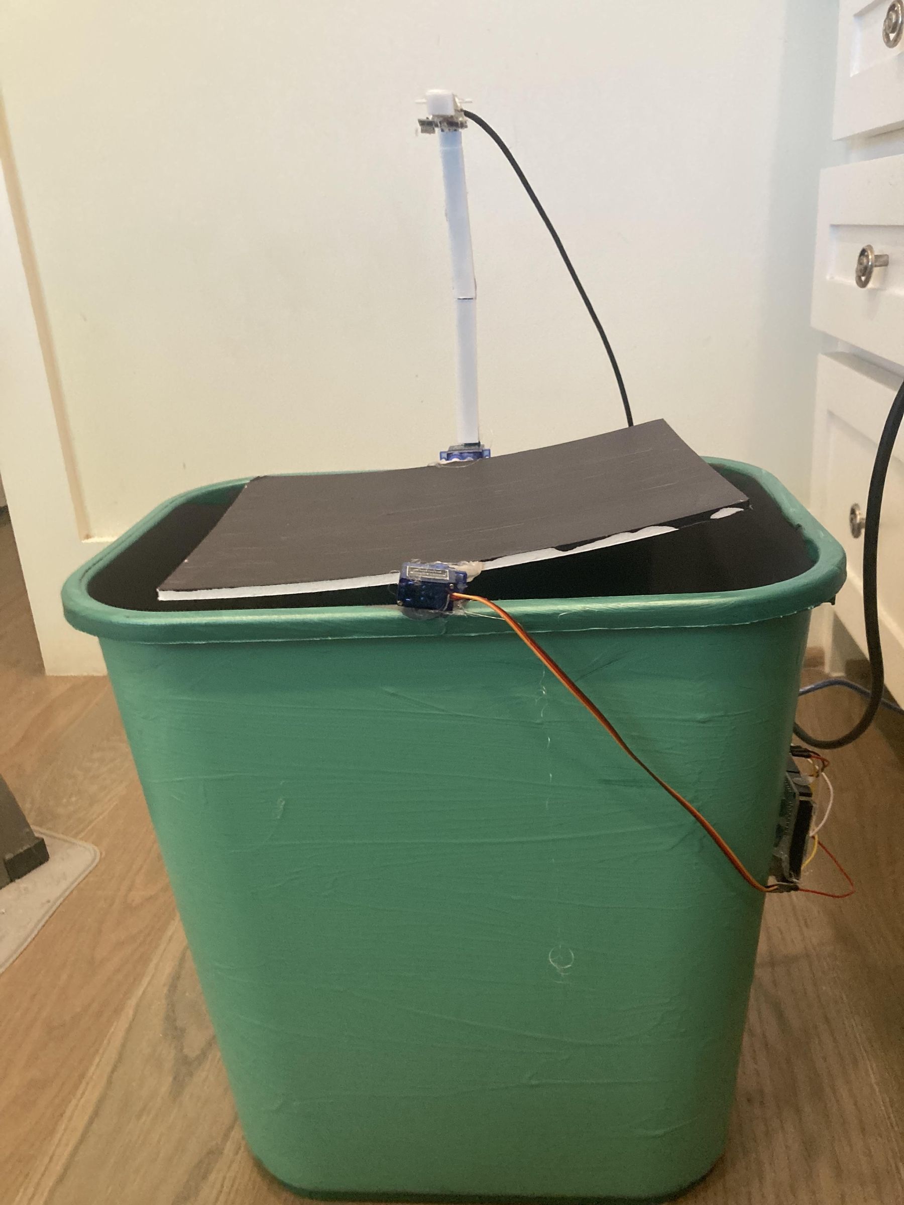 Smart Trash Can : 8 Steps - Instructables