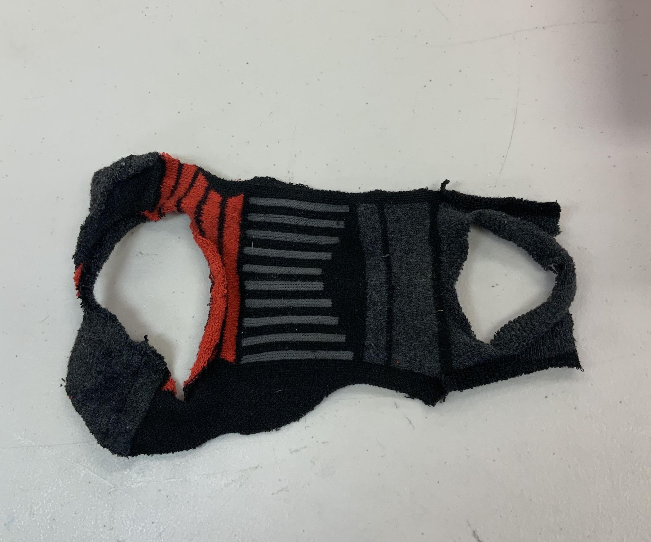 Sock Mask : 4 Steps - Instructables