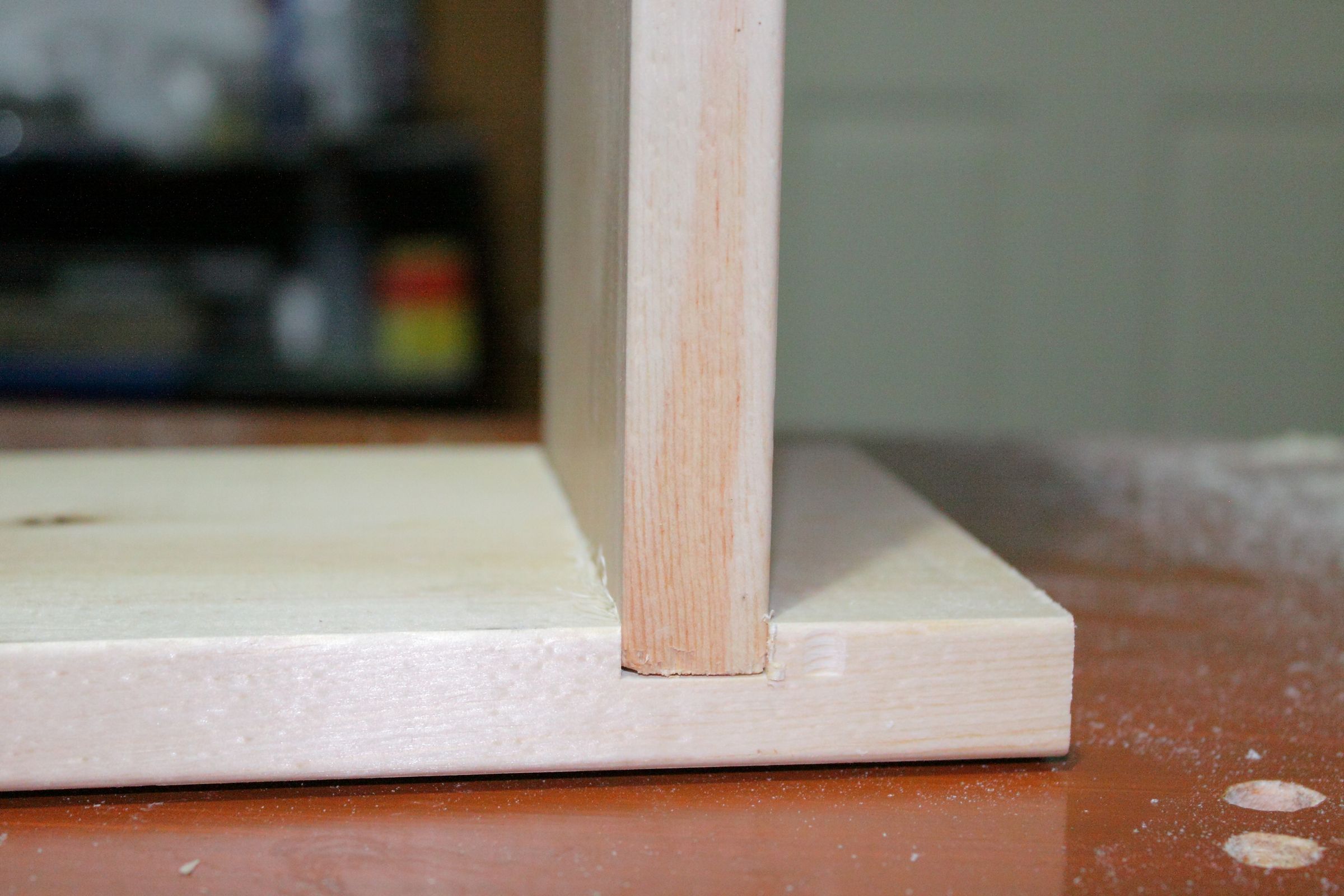 Simple Router Table From Reclaimed Desk : 6 Steps (with Pictures ...
