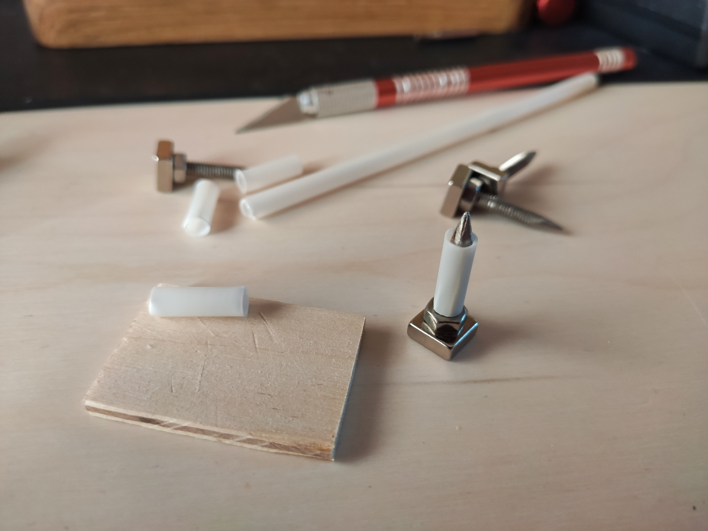 Magnetic Helping Hands Set for PCB and Electronics : 11 Steps (with ...