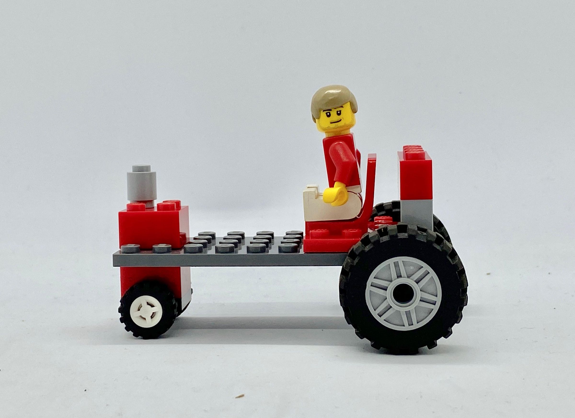 LEGO: Tractor : 4 Steps - Instructables