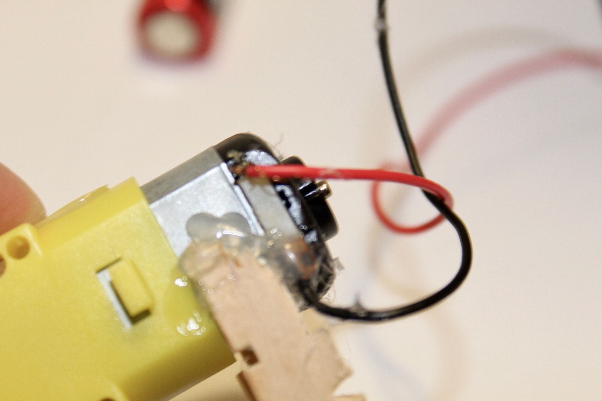 Simple Leaping Robot Frog : 10 Steps - Instructables