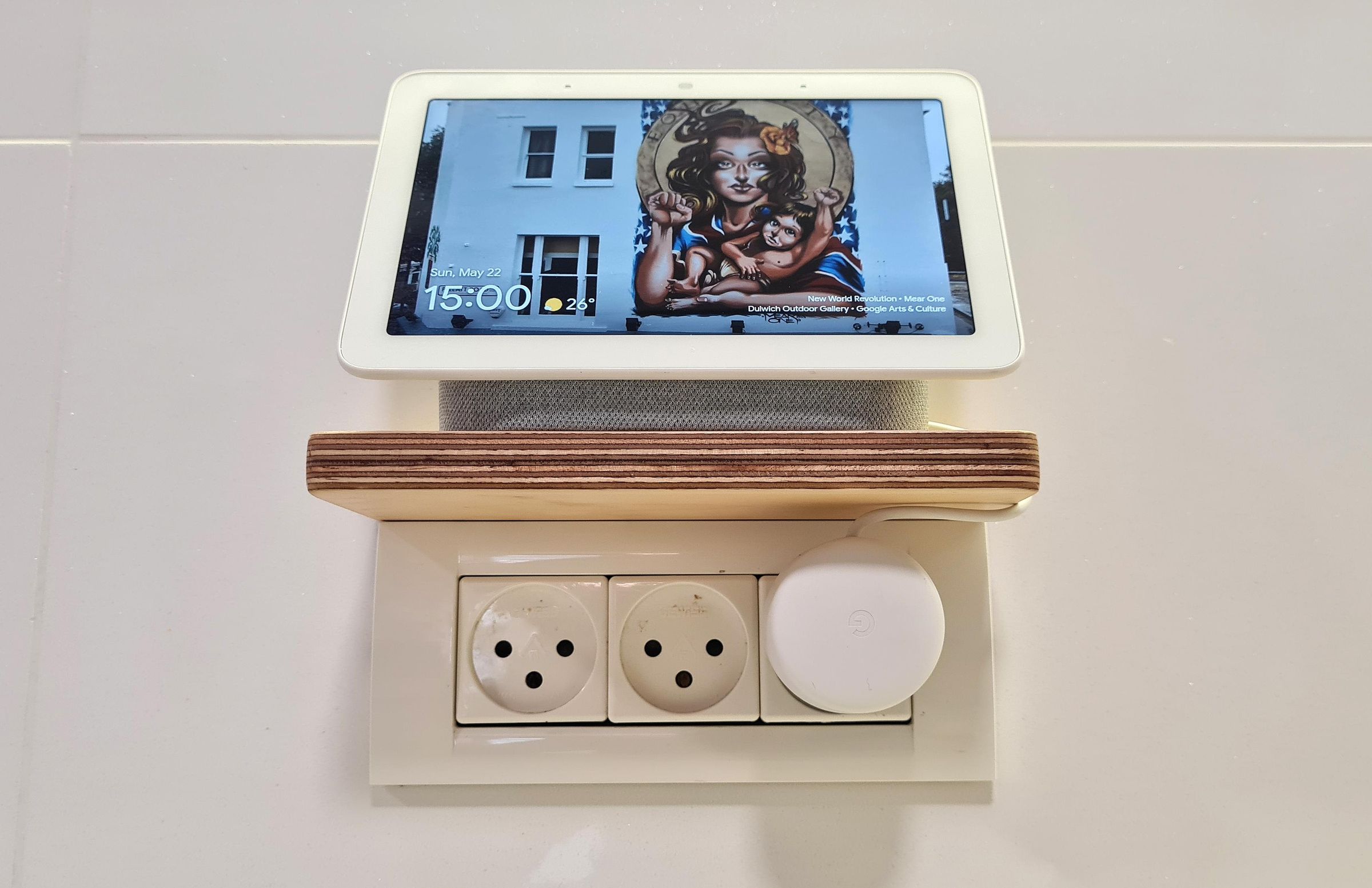 Small Wooden Floating Shelf HACK - NO Drilling NO Glue | Google Nest ...