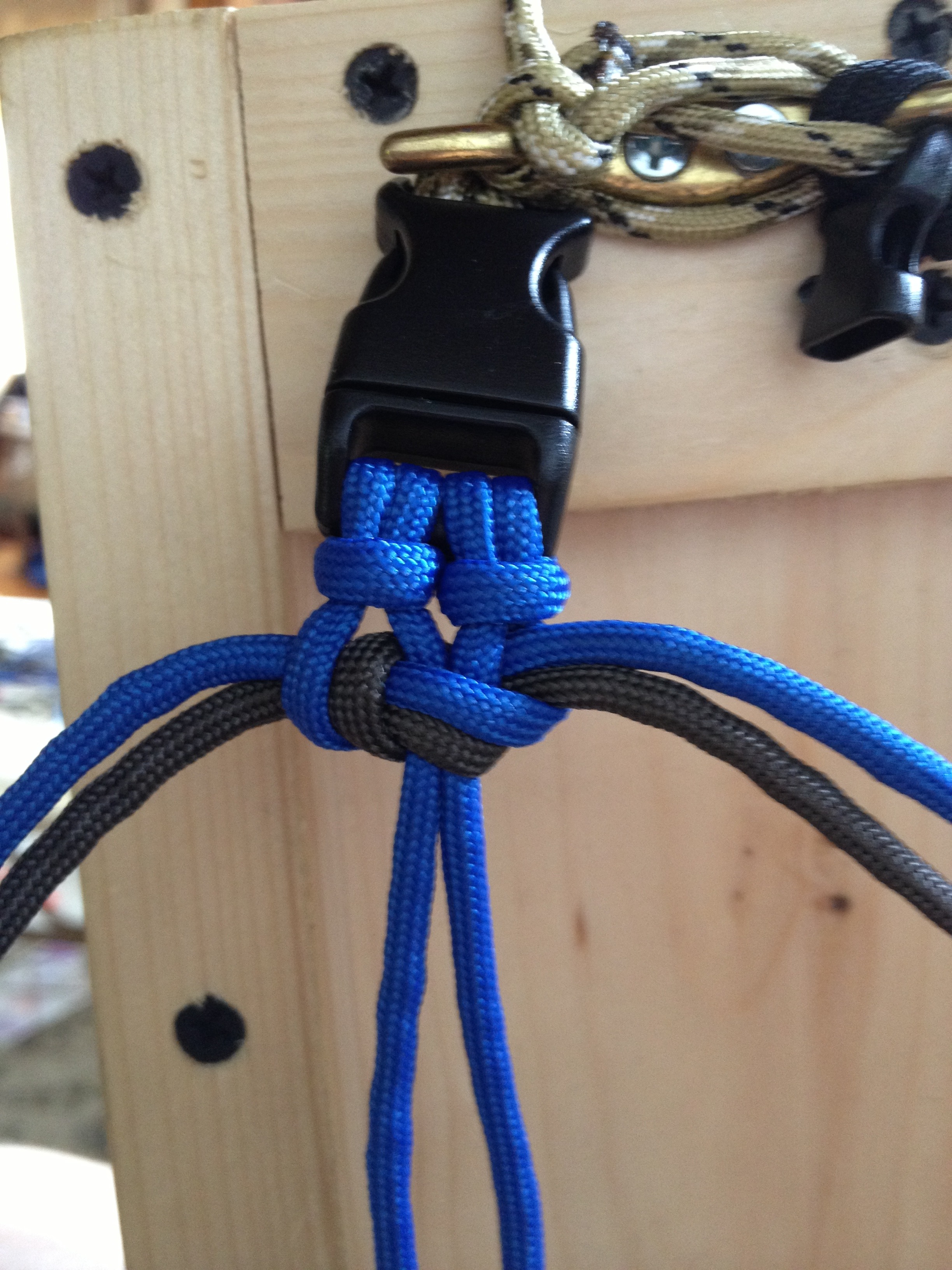 Paracord Monster Cobra : 13 Steps (with Pictures) - Instructables