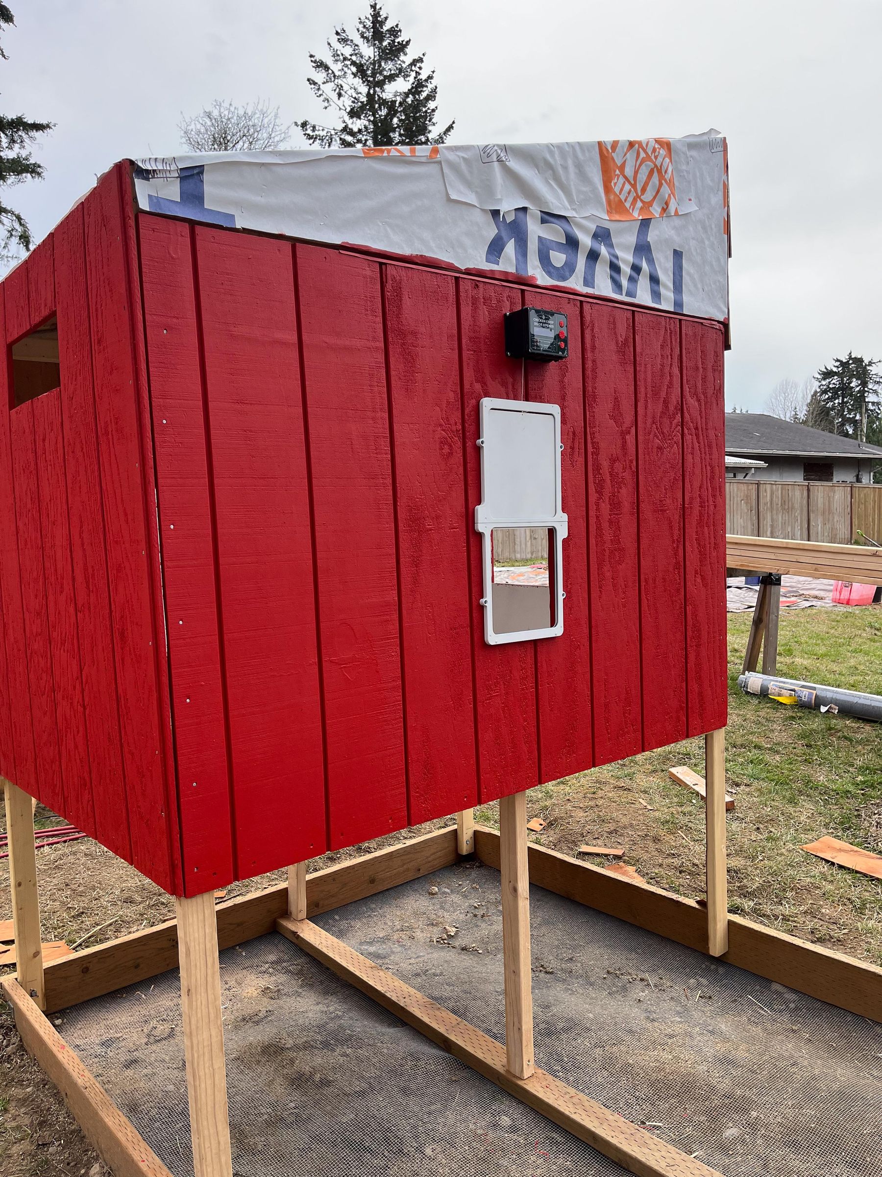 Build a DIY Chicken Palace : 7 Steps (with Pictures) - Instructables