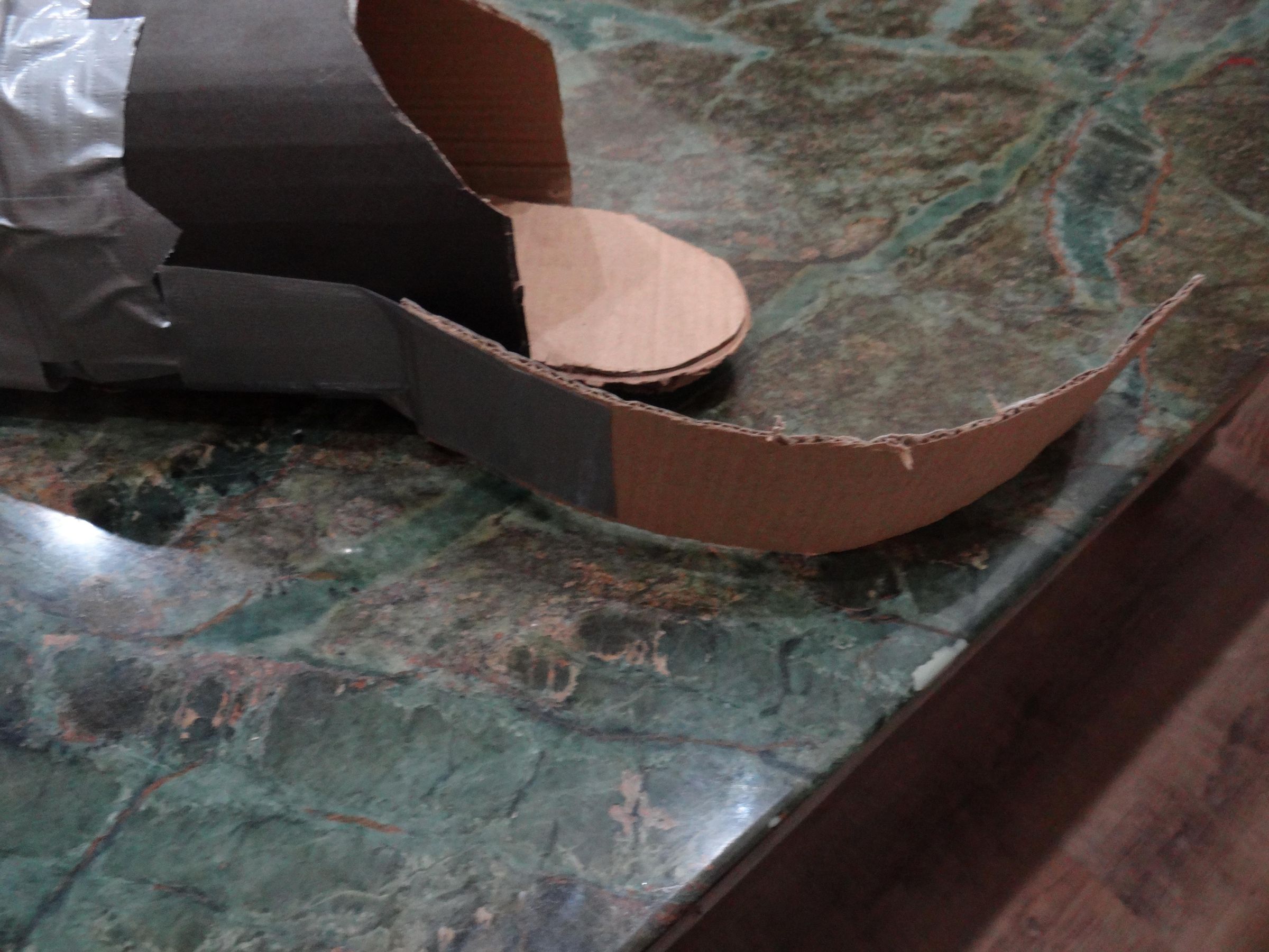 Cardboard Crocs/slippers SUPER EASY! : 8 Steps - Instructables