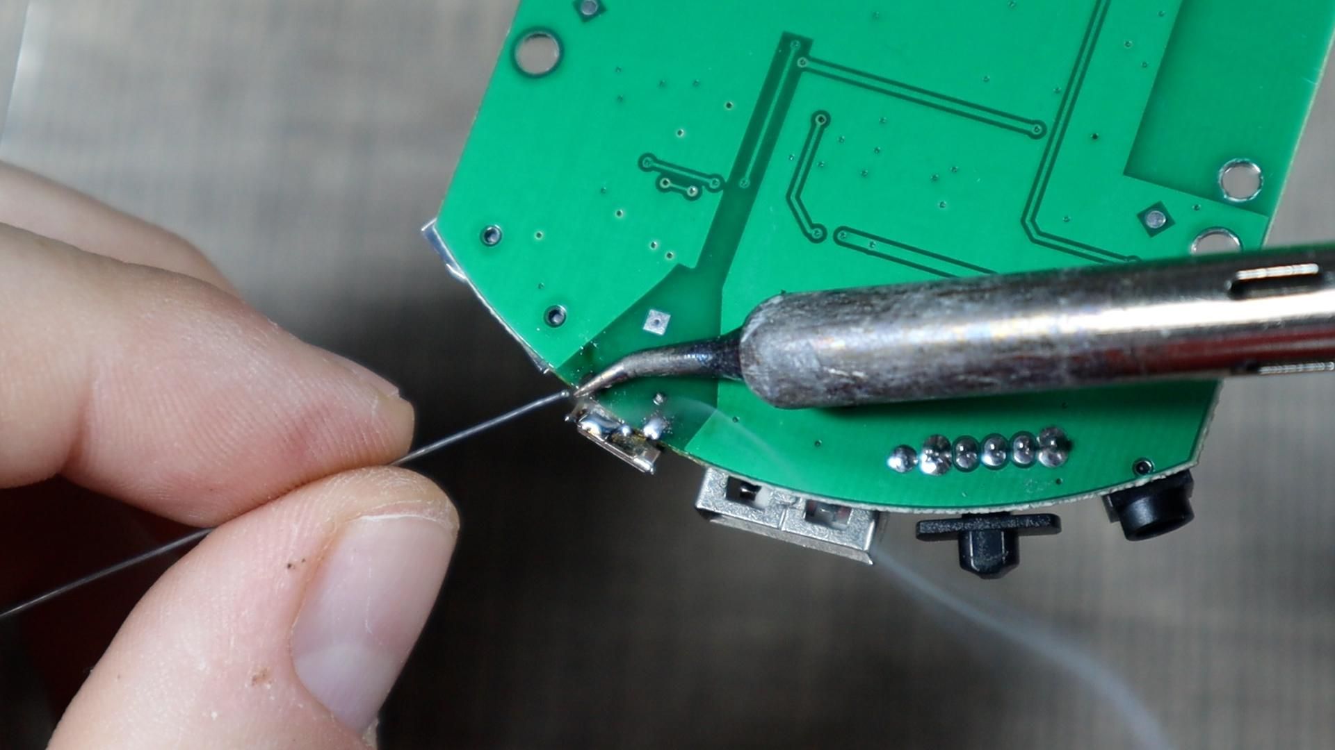 Bluetooth Speaker Repair : 5 Steps (with Pictures) - Instructables