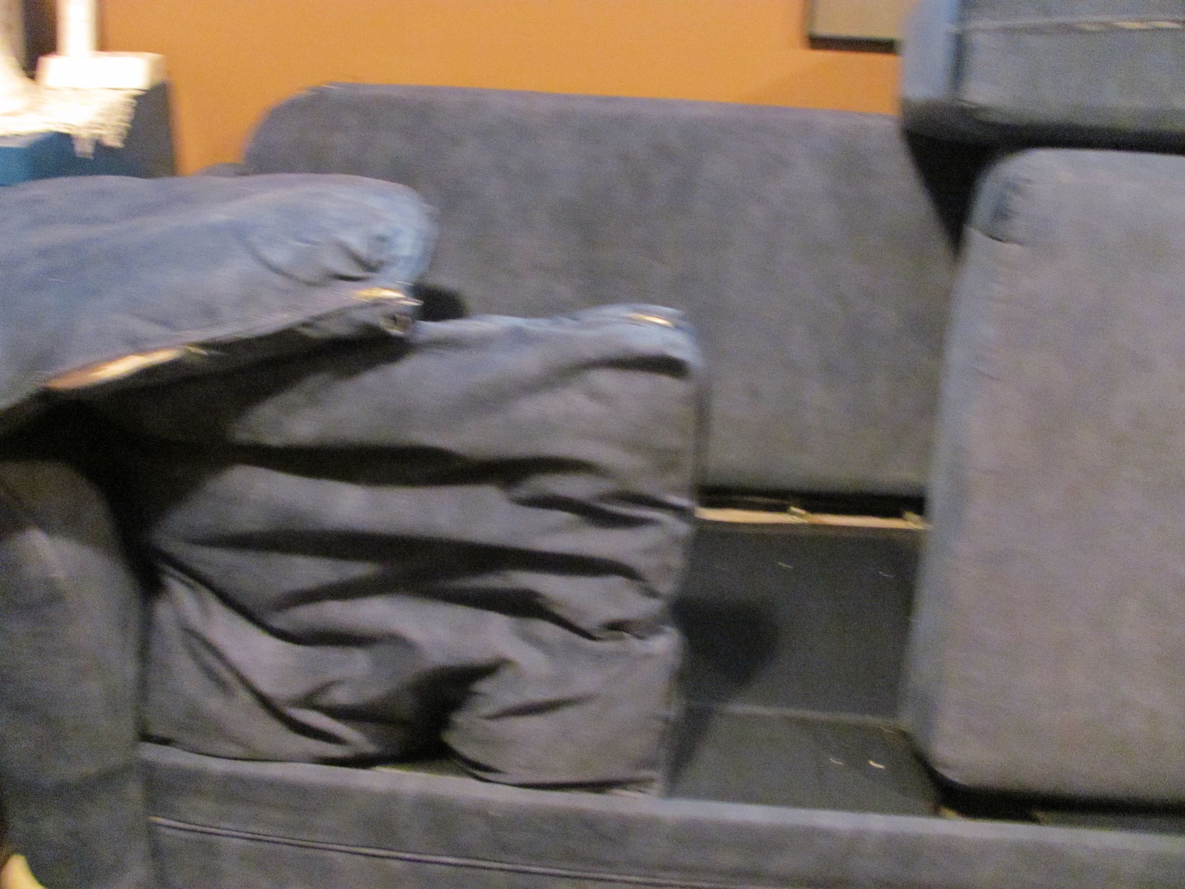 Build a Fort Out of a Couch - Instructables