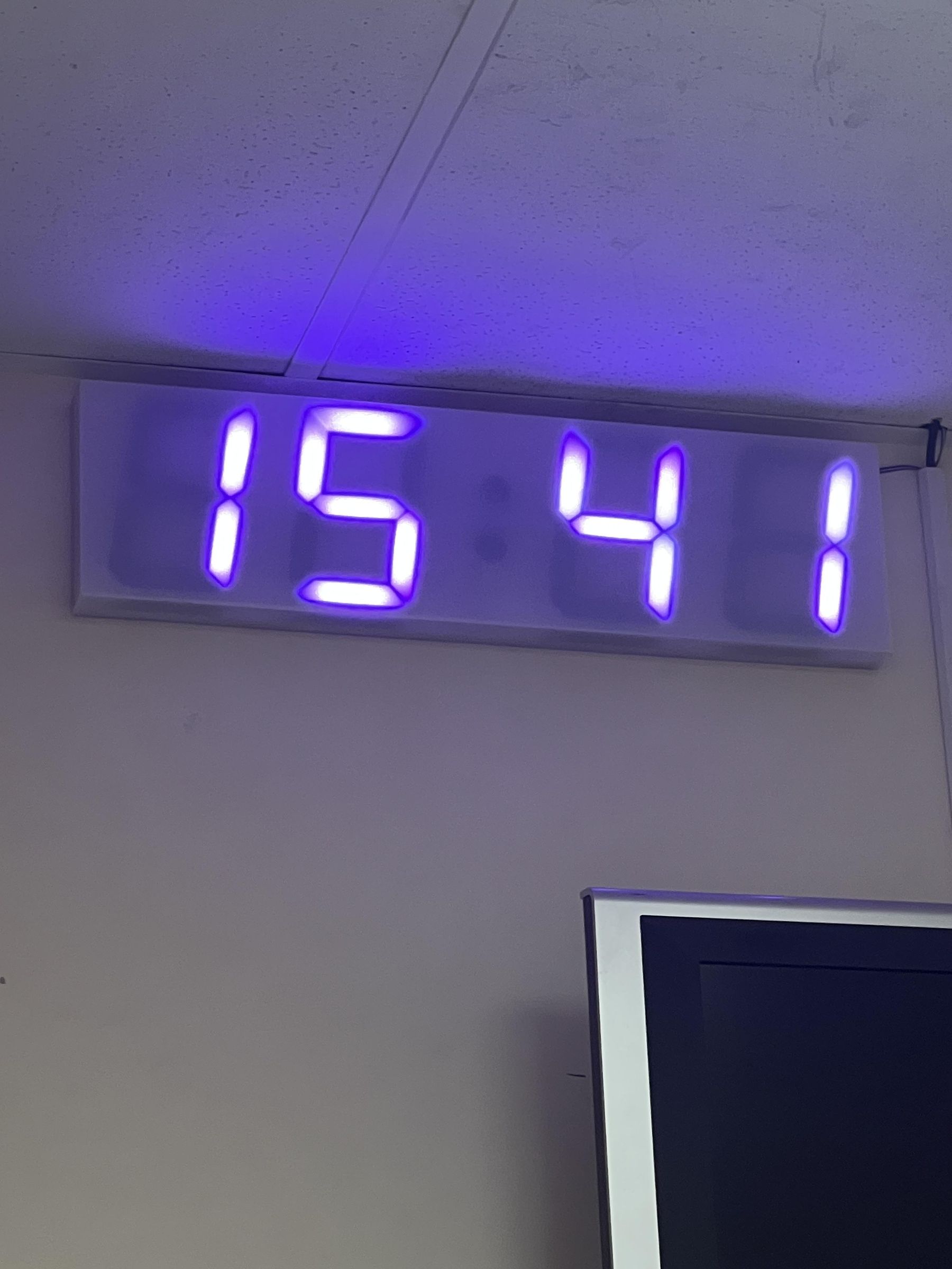 Big, Auto Dim, Room Clock (using Arduino and WS2811) : 10 Steps (with ...