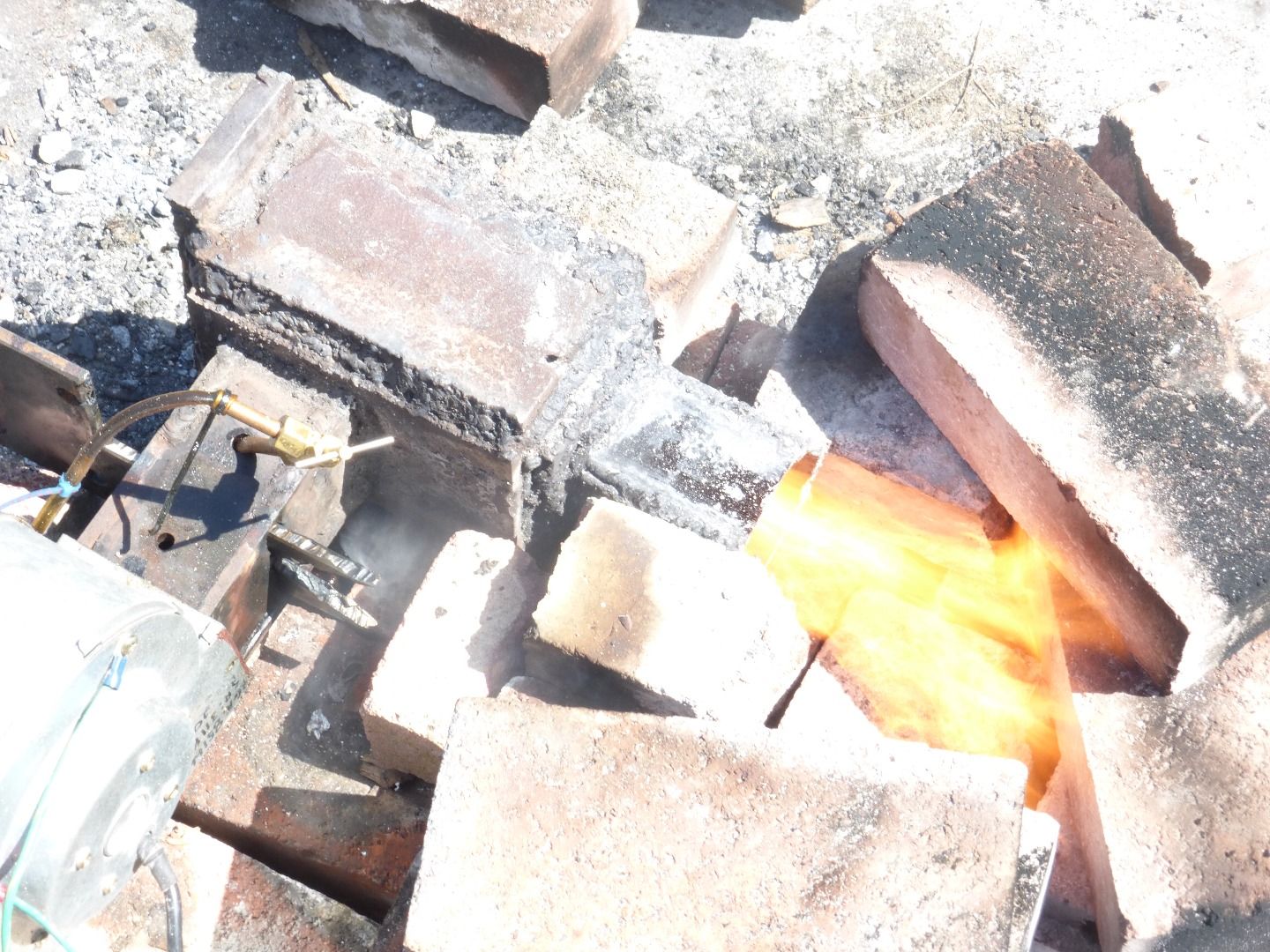 Waste Oil Burner : 5 Steps (with Pictures) - Instructables