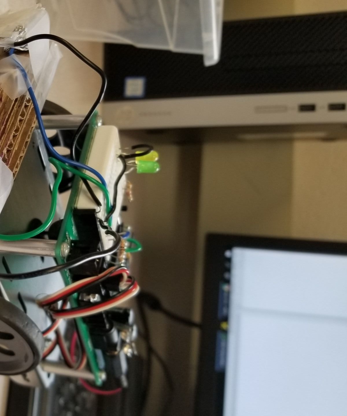 Boe Bot Navigates Through a Maze : 4 Steps - Instructables