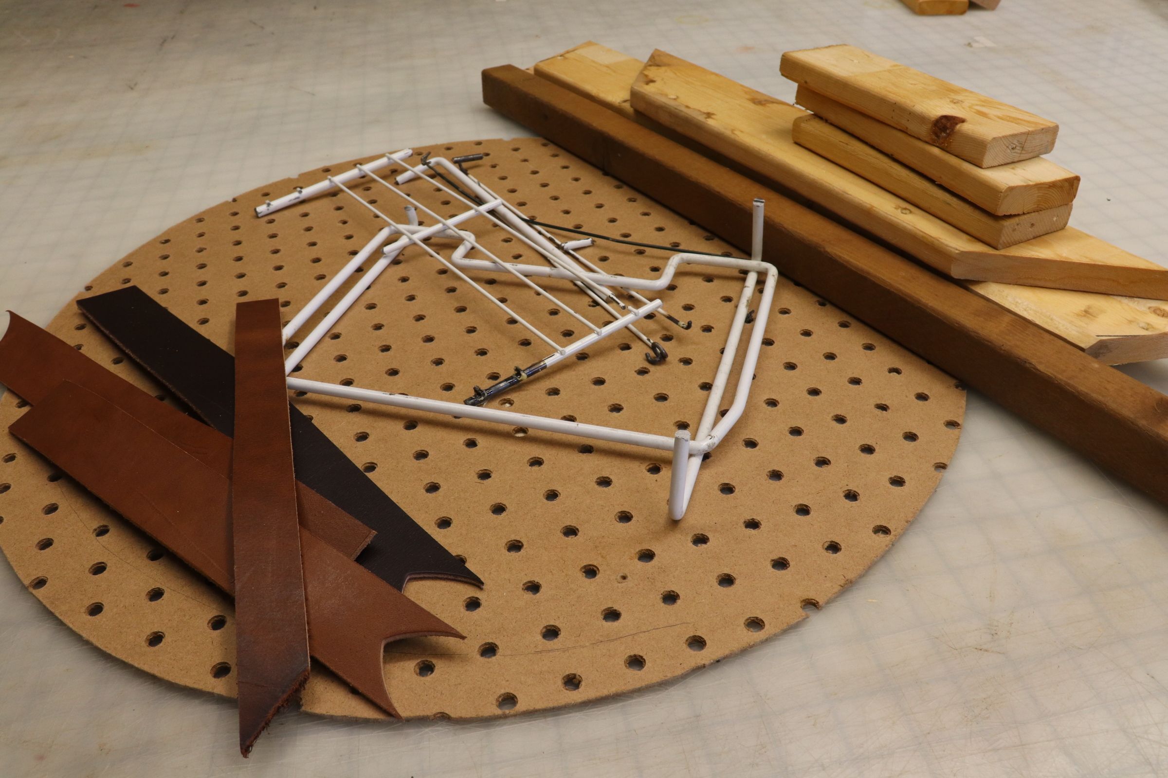 DIY Disc Golf Basket - From Scraps! : 11 Steps - Instructables