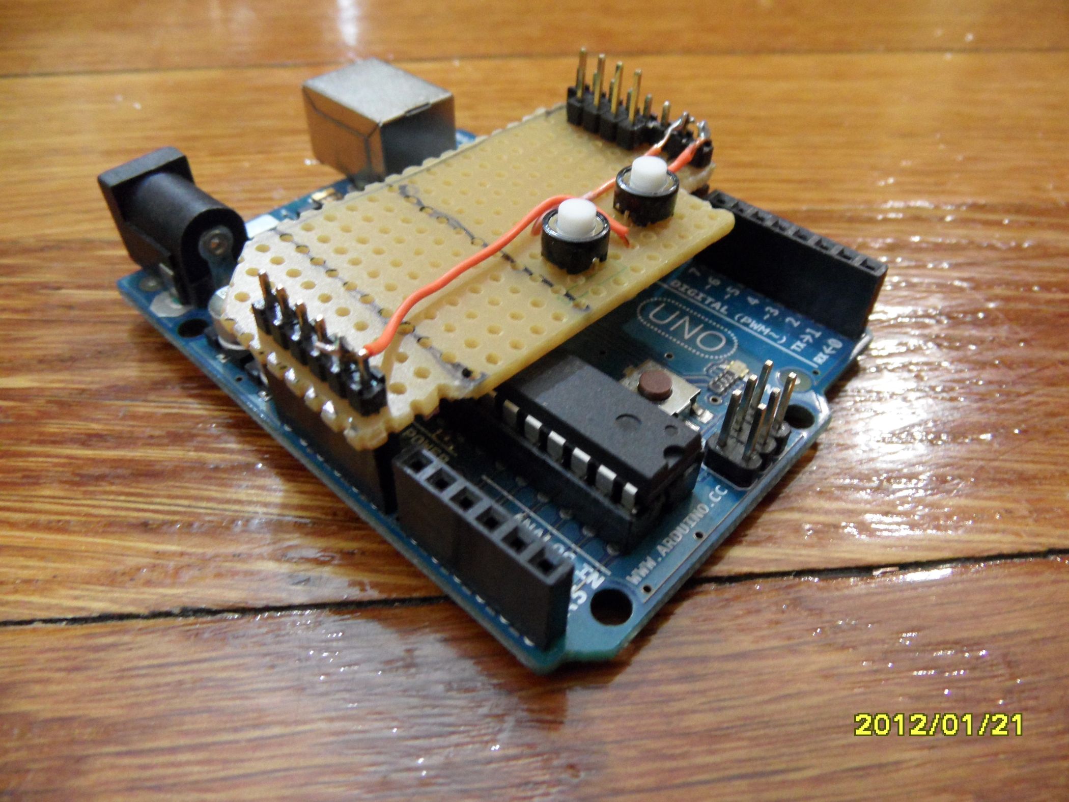 Loud Objects Noise Toy (AKA the Arduino Noise Machine) : 5 Steps (with ...