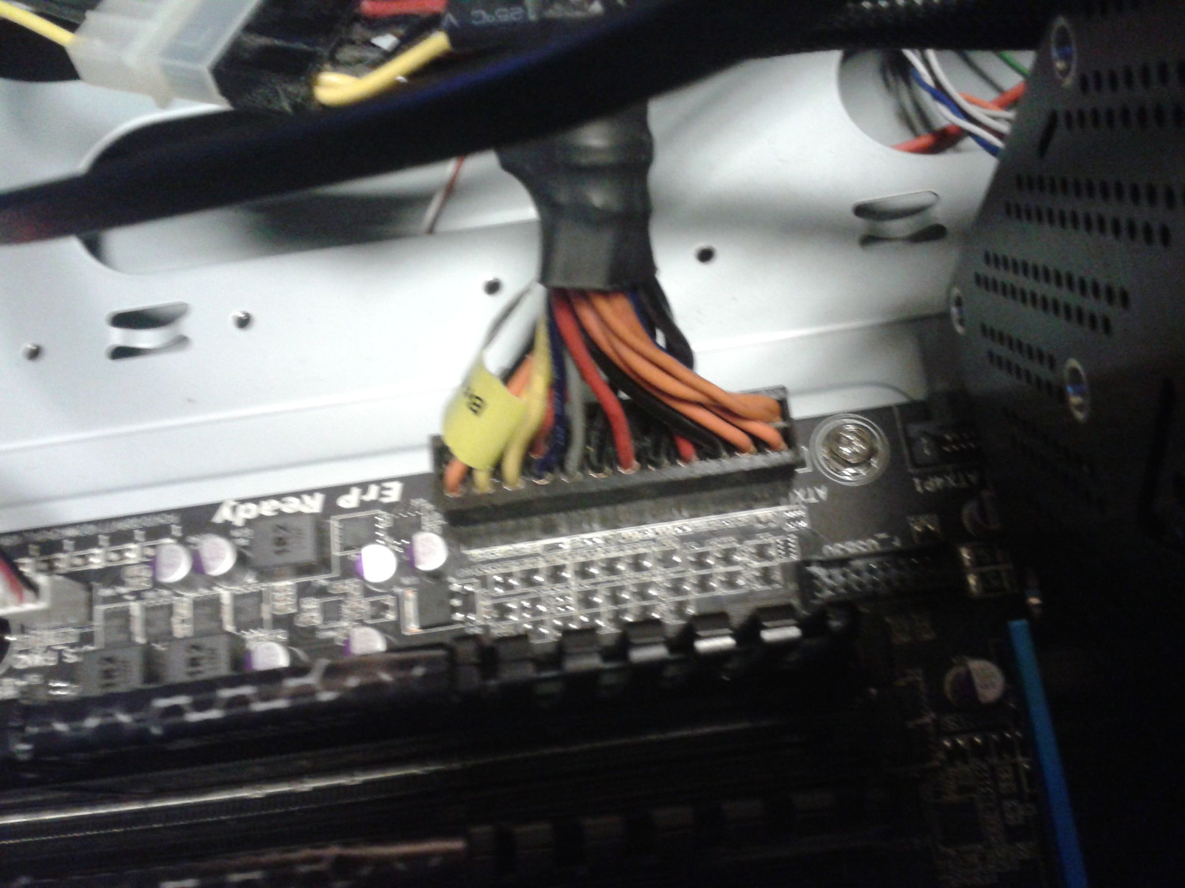 Assembling a Desktop Computer : 20 Steps (with Pictures) - Instructables