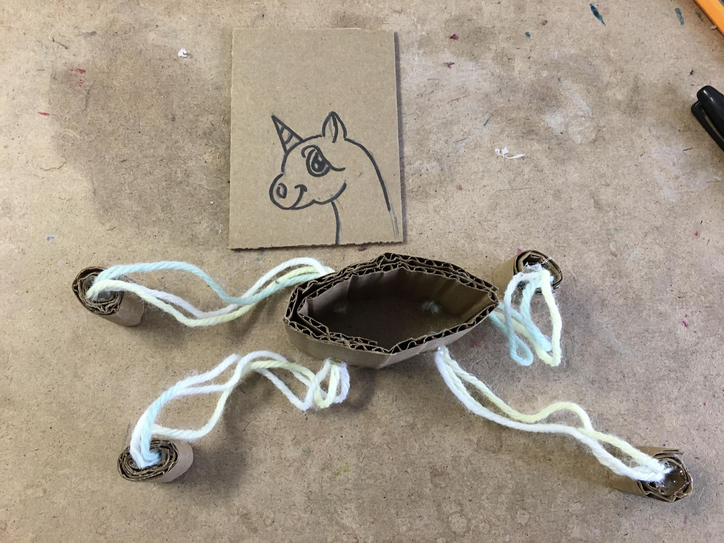 Unicorn Puppet..../Horse/Dragon/Cat/Monster….etc. : 6 Steps (with Pictures) - Instructables