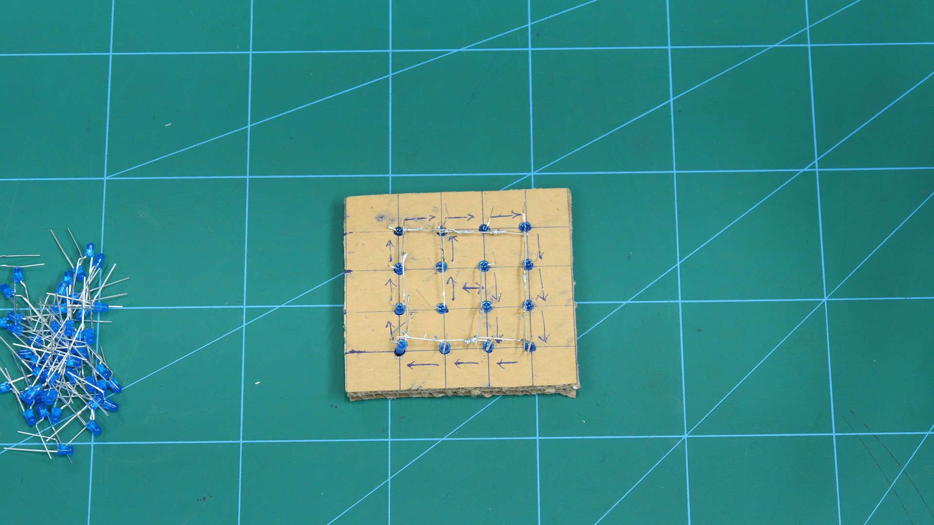 4*4*4 LED Cube Using Arduino Embedded Prototyping Platform : 6 Steps ...