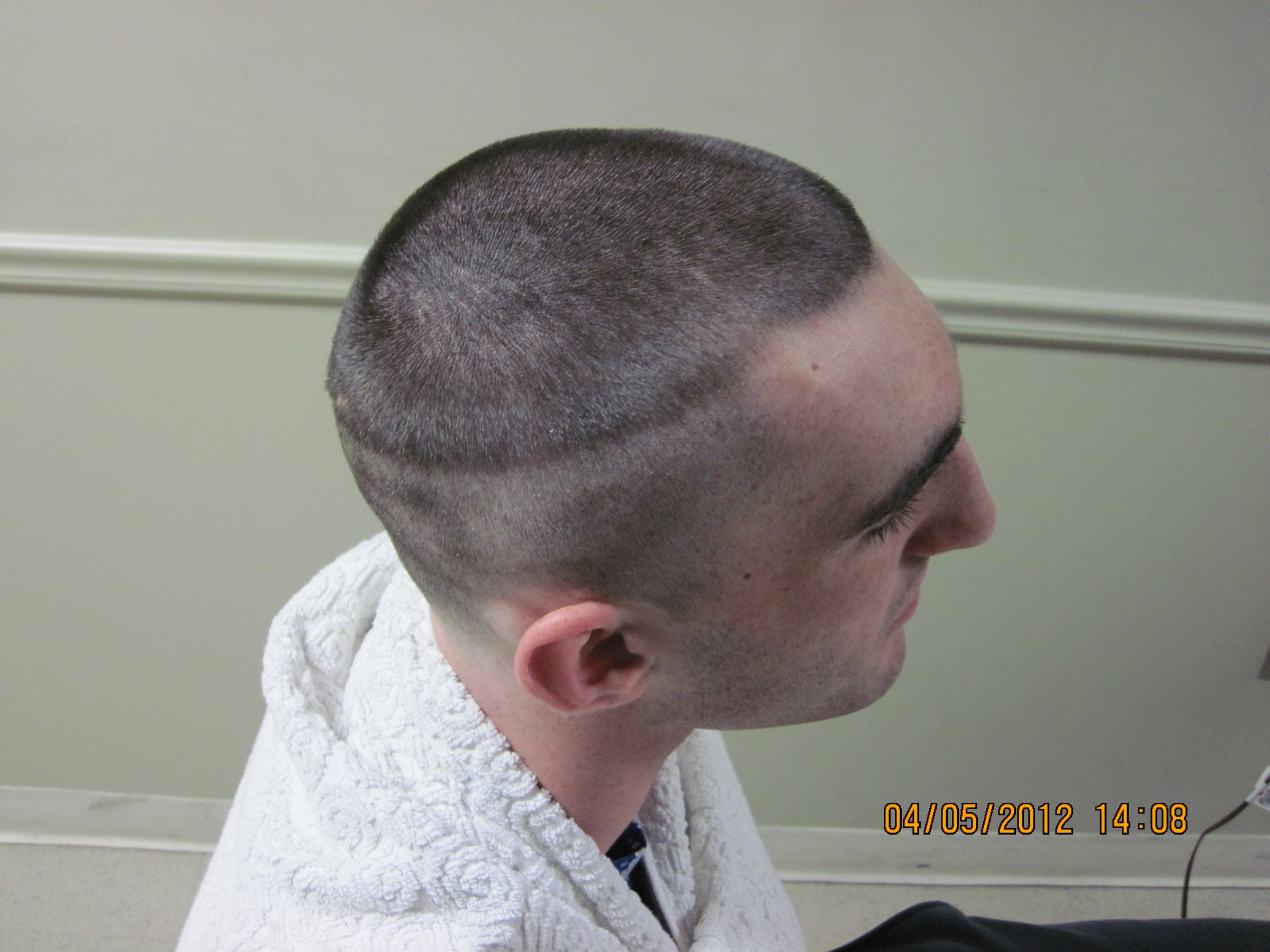 High and Tight Hair Cut : 4 Steps - Instructables