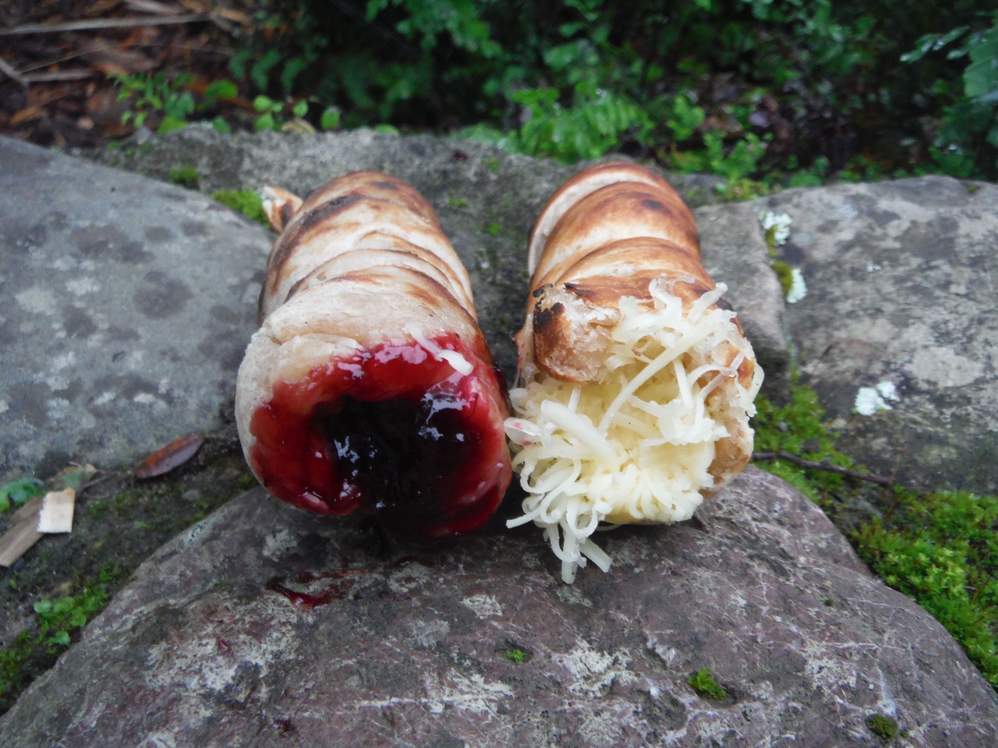 Delicious Campfire-Cooked Damper Bread! : 11 Steps (with Pictures ...