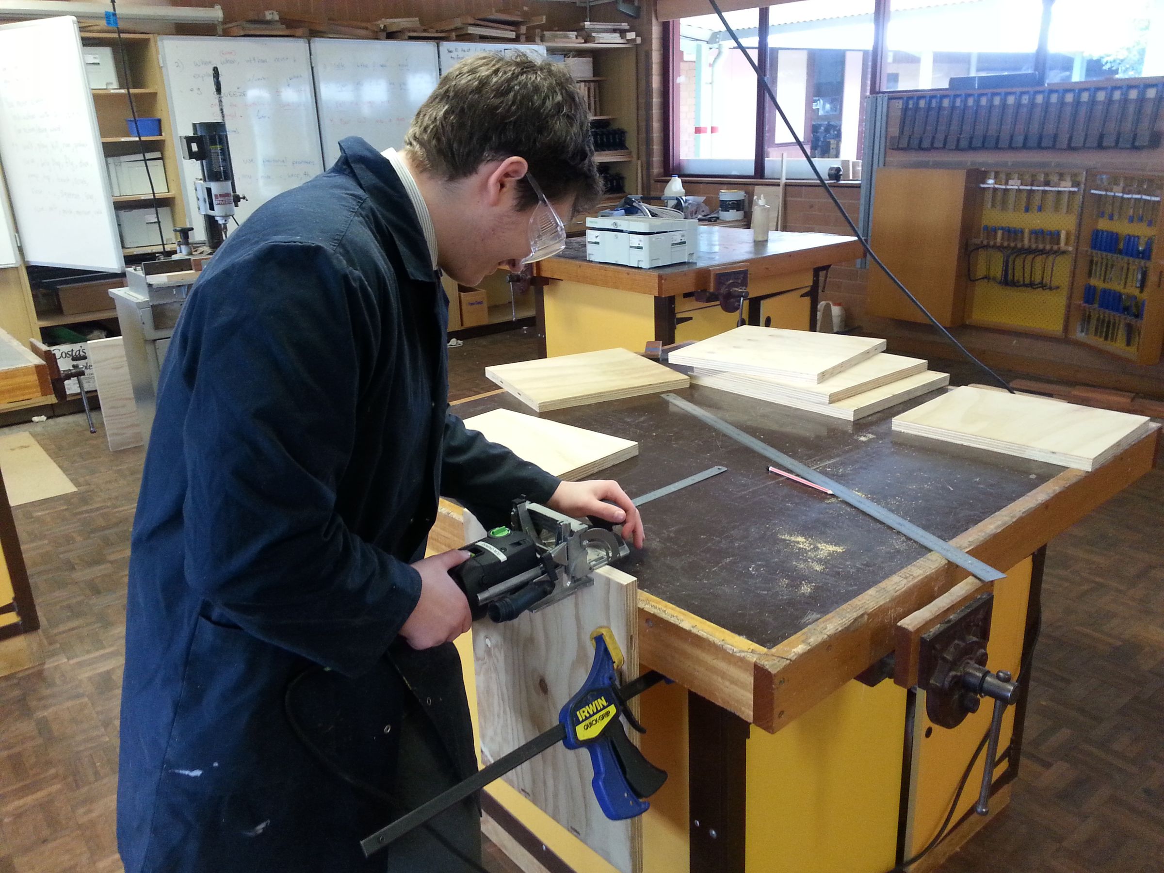 Multi-purpose Entertainment Unit : 6 Steps (with Pictures) - Instructables