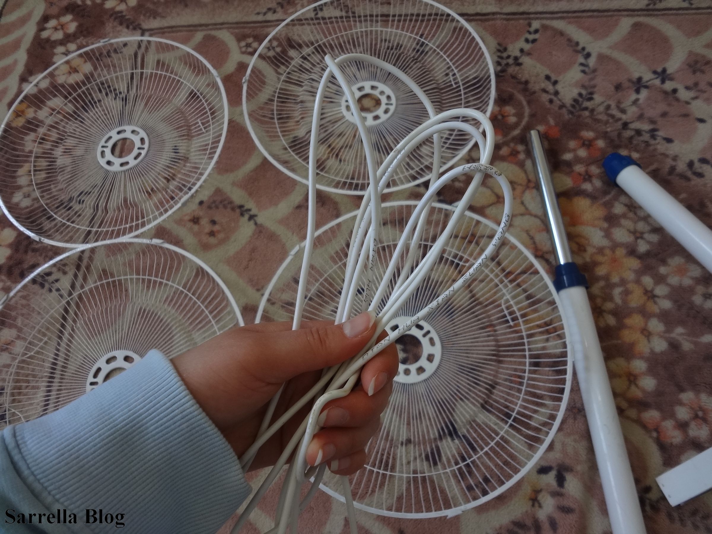Shoes Storage Stand Out of Old Fans : 30 Steps (with Pictures ...