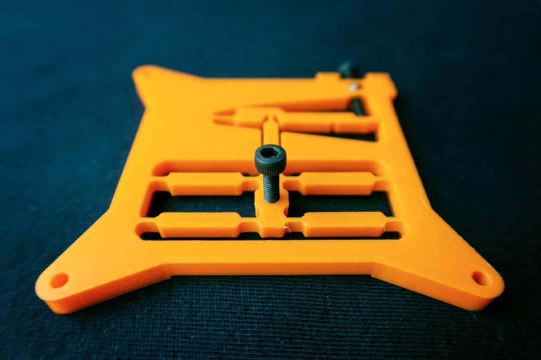 Precise Motion With Compliant Mechanisms : 3 Steps (with Pictures ...