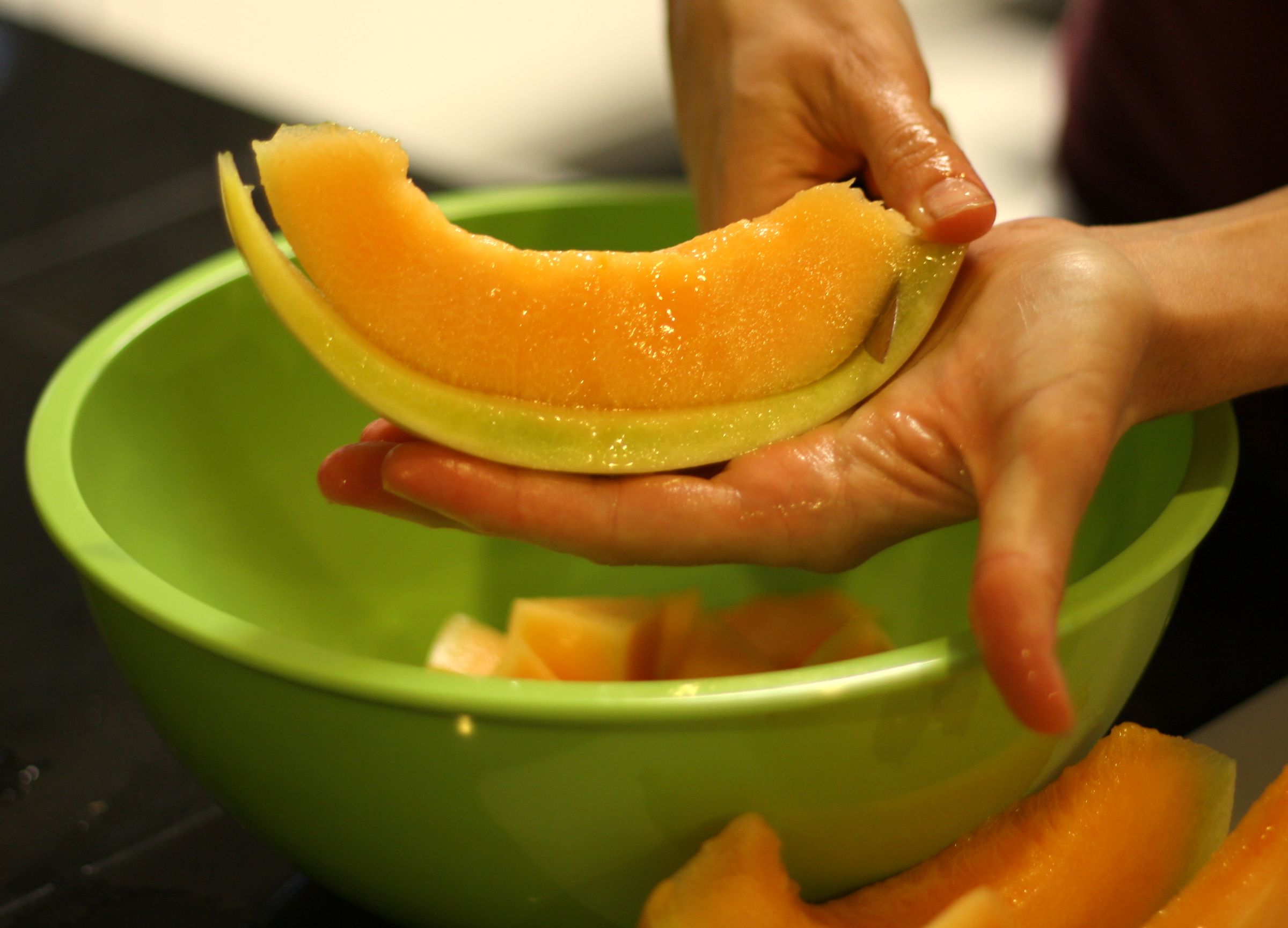 How to Cut a Melon : 7 Steps (with Pictures) - Instructables