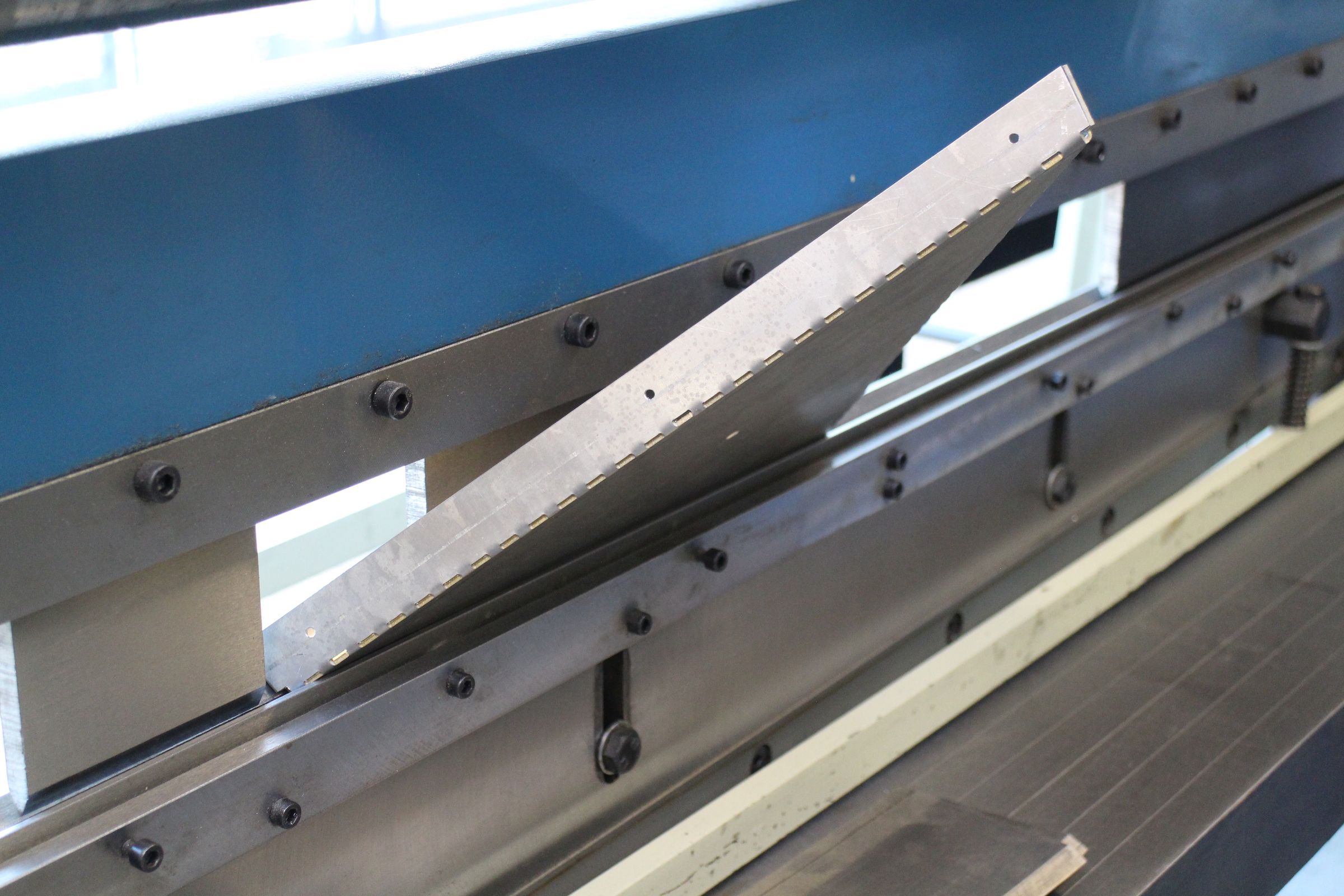 Sheet Metal Fireplace : 5 Steps (with Pictures) - Instructables