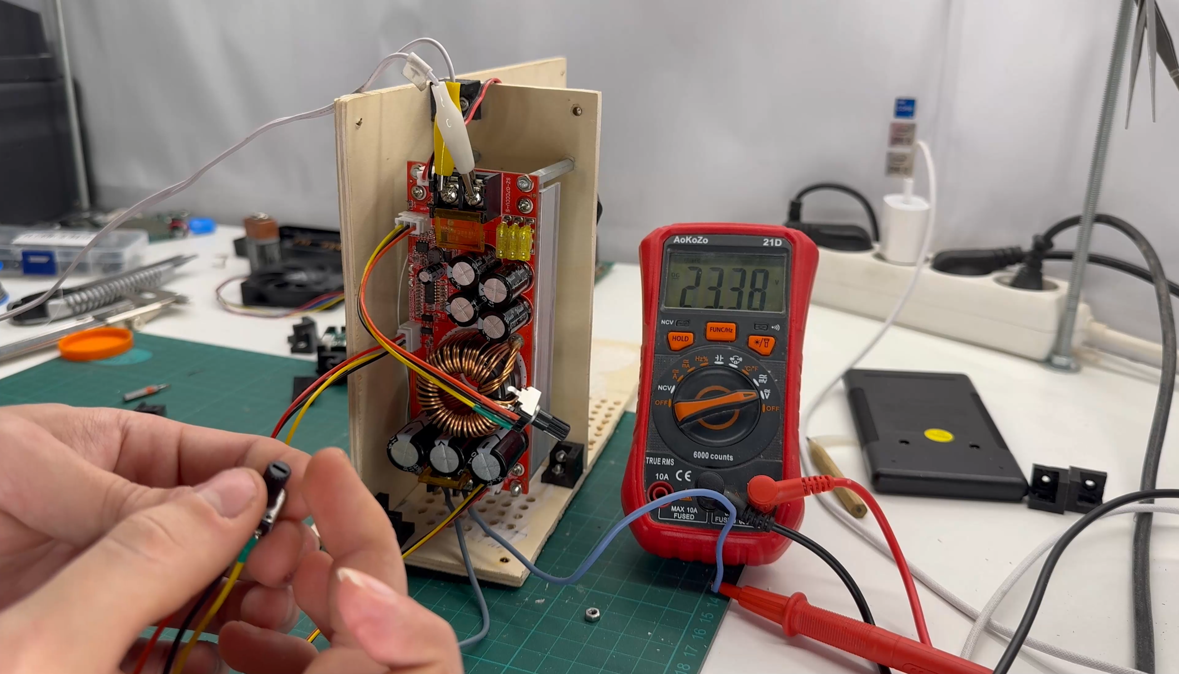 Ultimate DIY Laboratory PSU From a Gaming PC PSU : 14 Steps (with ...