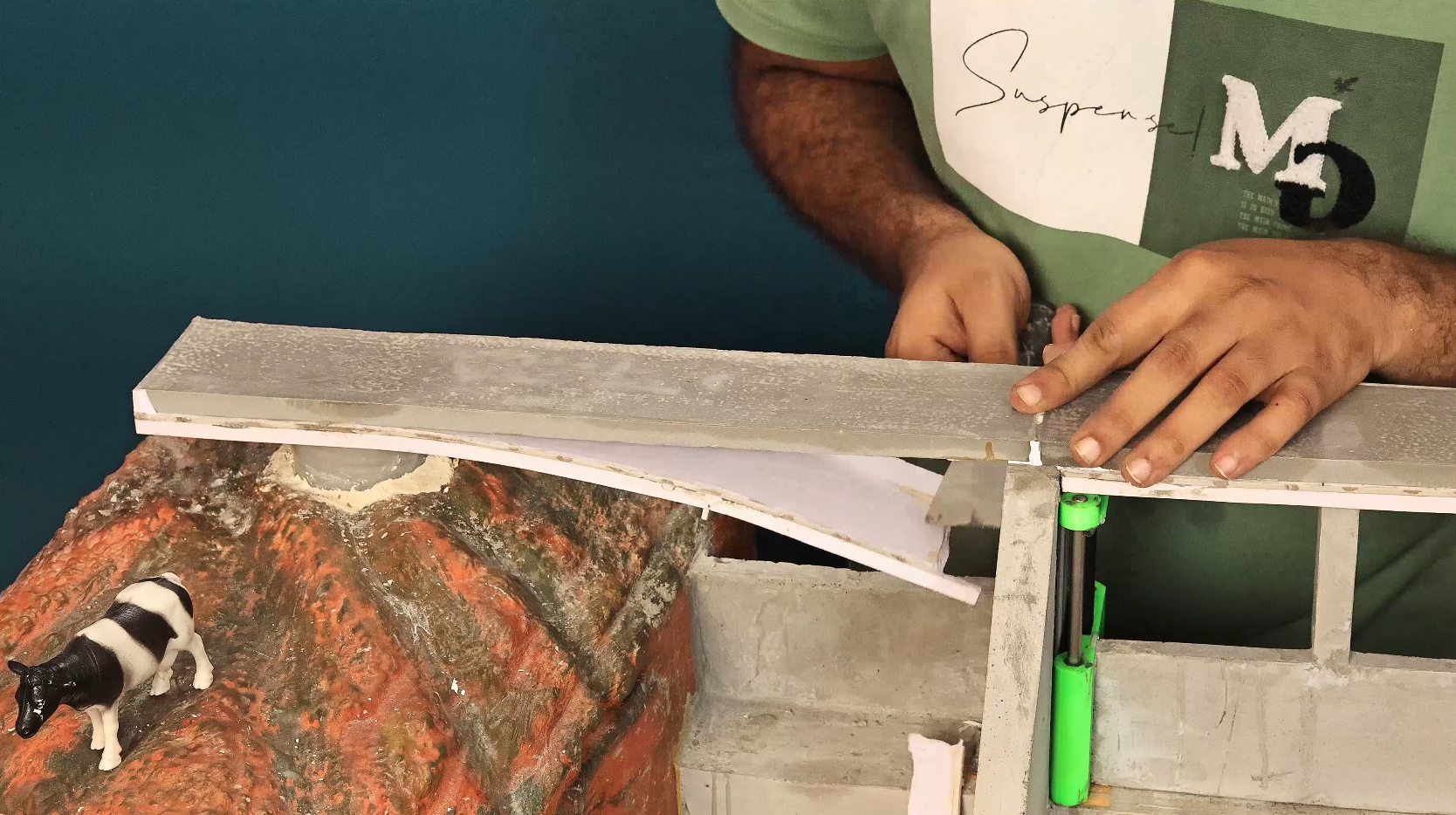 Mini Hydroelectric Concrete Dam : 20 Steps (with Pictures) - Instructables