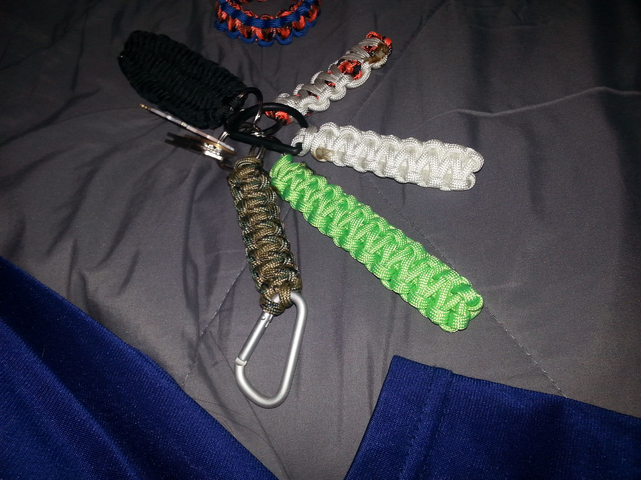 Easy Paracord Key Chain : 7 Steps (with Pictures) - Instructables