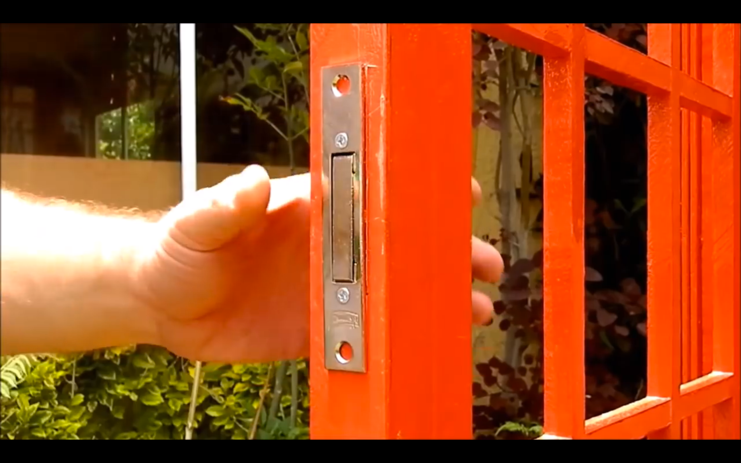 Telephone Box K2 (Full Size) : 7 Steps (with Pictures) - Instructables