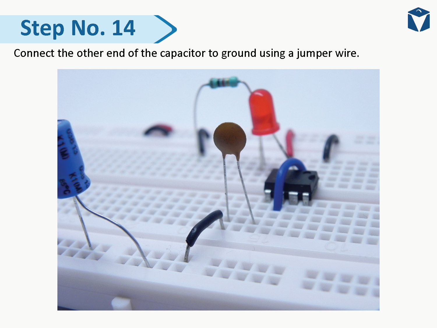 Astable Multivibrator (Oscillator) Using a 555 Timer IC : 43 Steps - Instructables