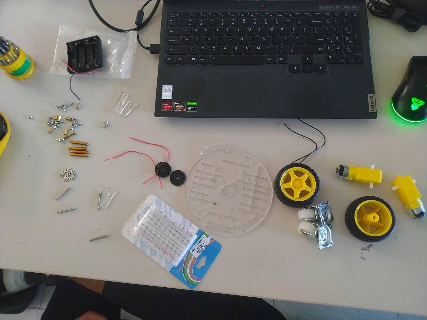 Internet Remote Controlled Robot Car : 10 Steps (with Pictures ...