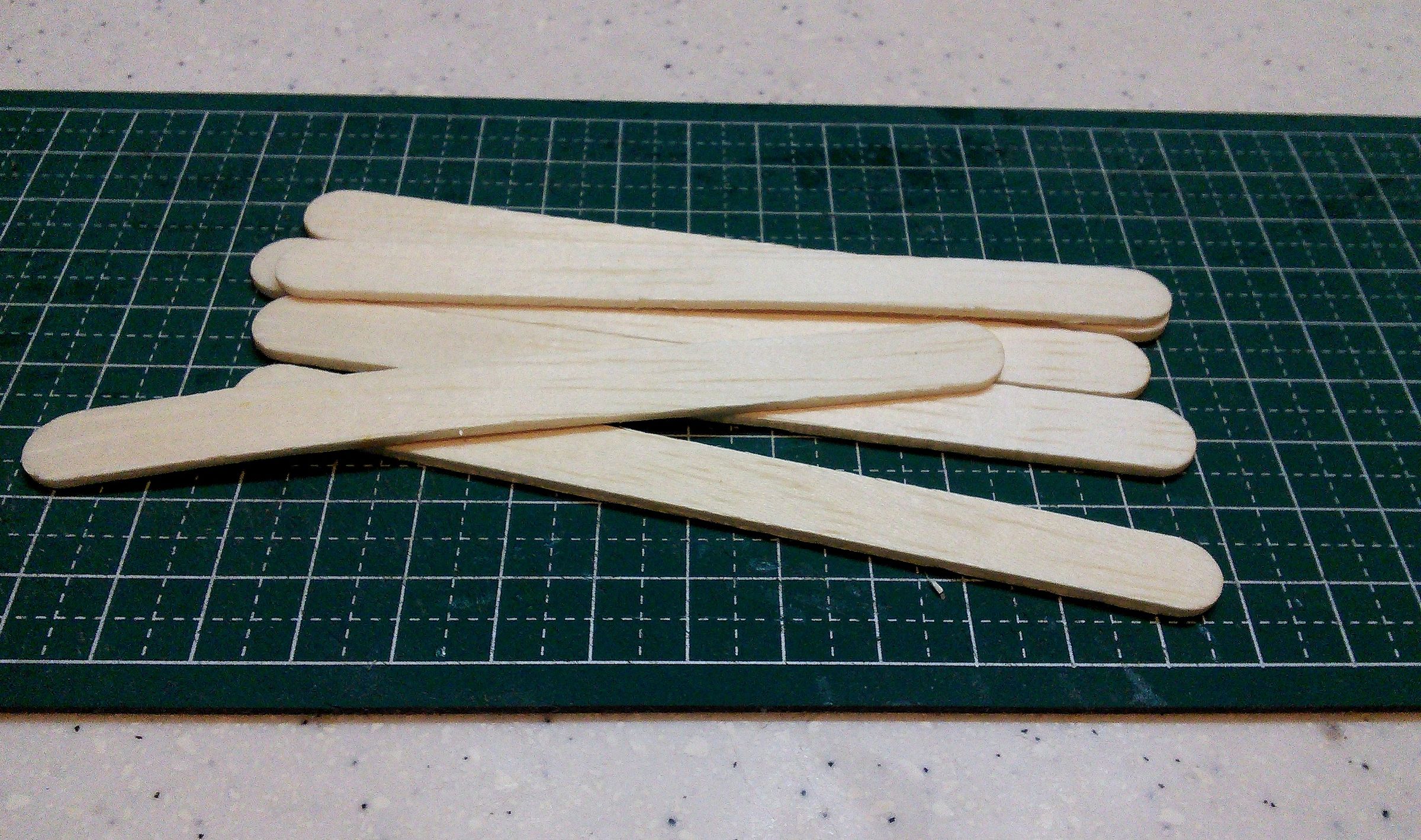 (Not So) Mini Lambda-Class Imperial Shuttle Popsicle Stick Model : 8 ...