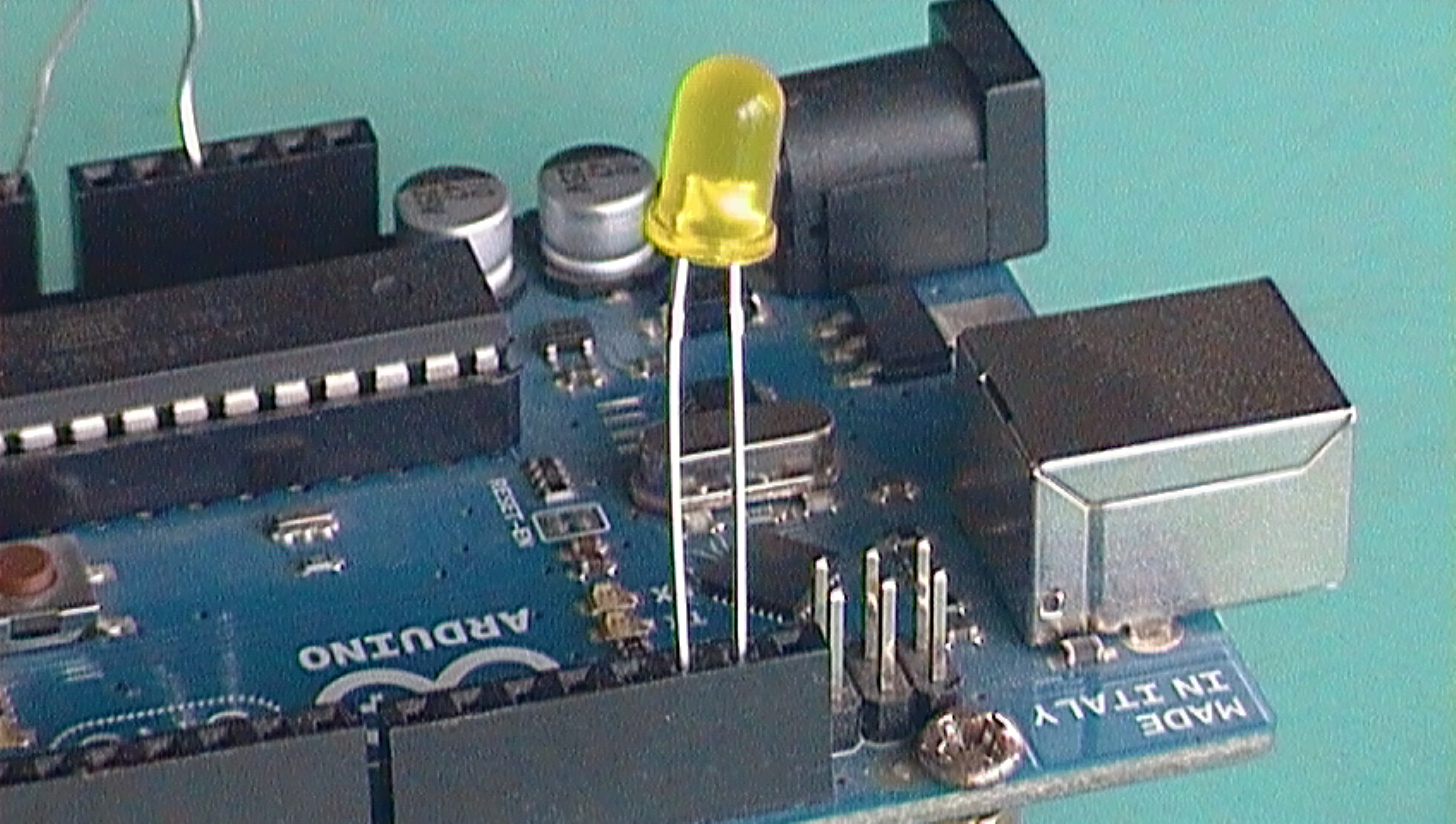 Light Sensing LEDs : 9 Steps (with Pictures) - Instructables