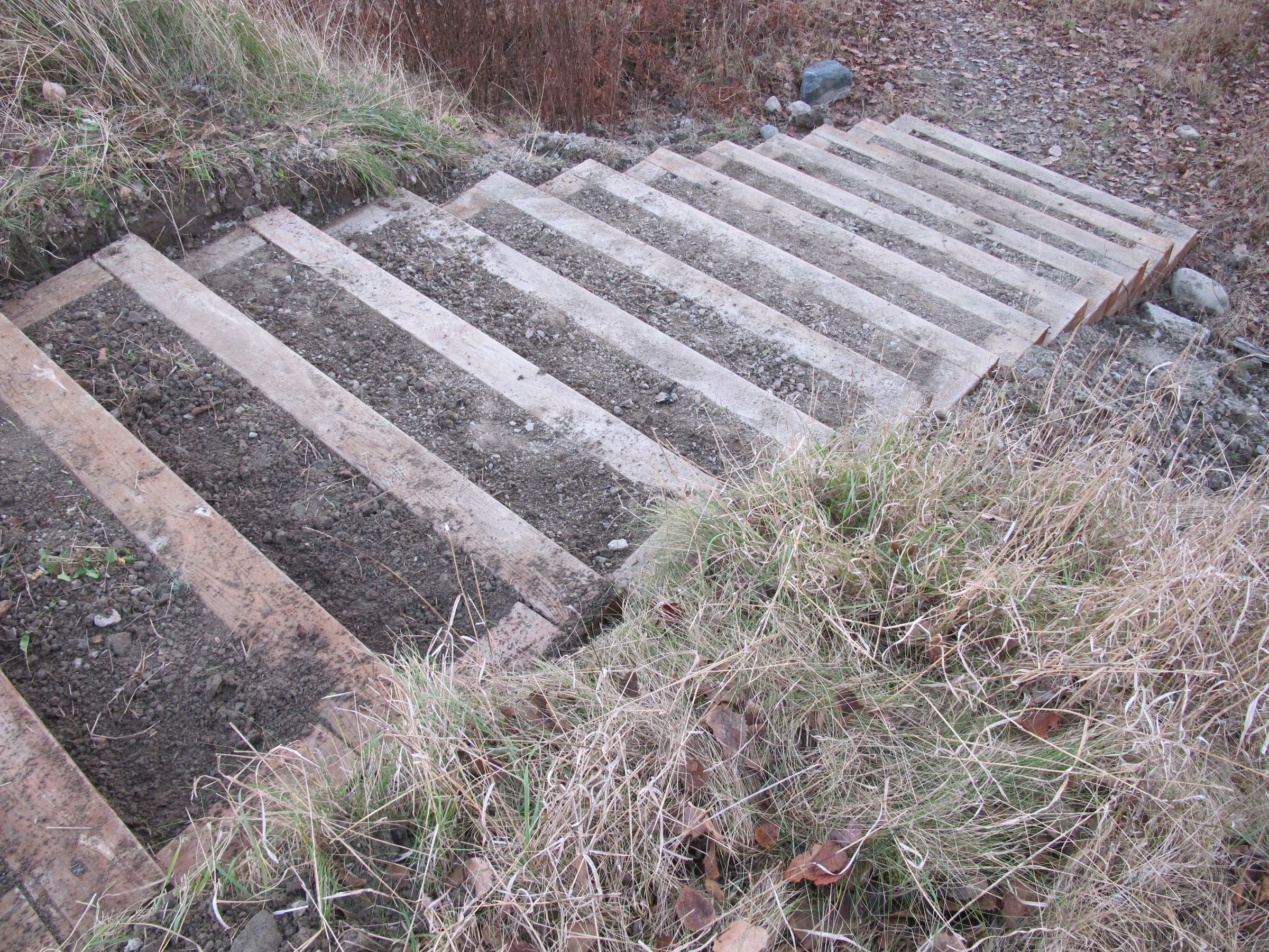 Outdoor Rustic Stairs : 3 Steps (with Pictures) - Instructables