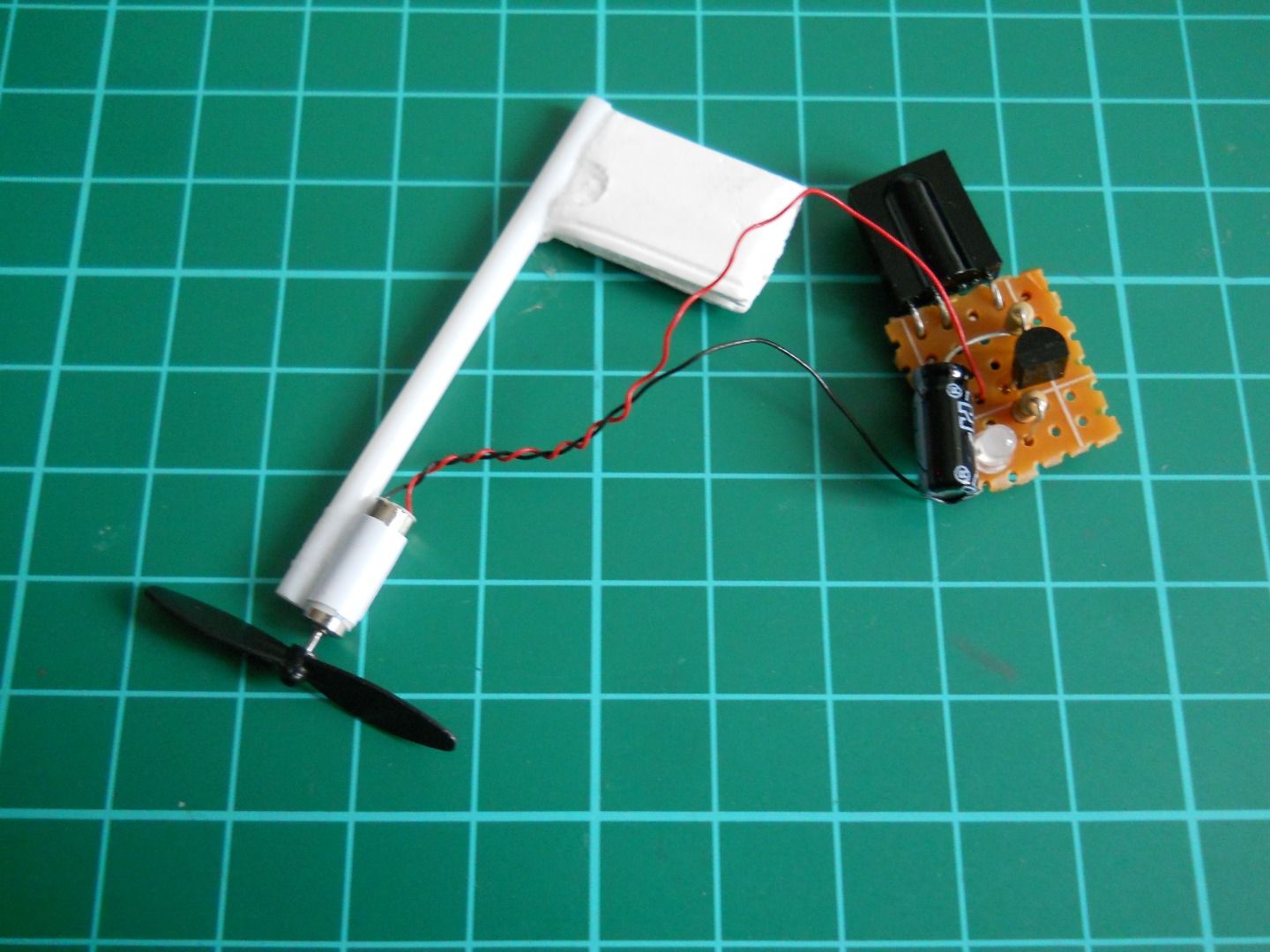 TV Remote Controlled Paper Planes : 12 Steps (with Pictures ...