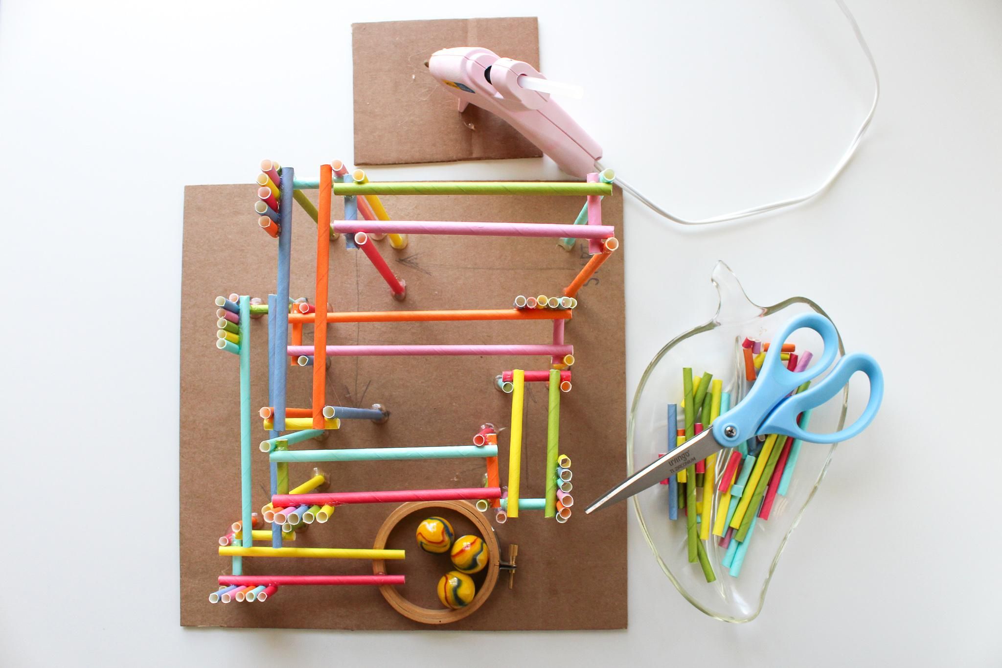 How to Build a Straw Roller Coaster : 10 Steps (with Pictures ...
