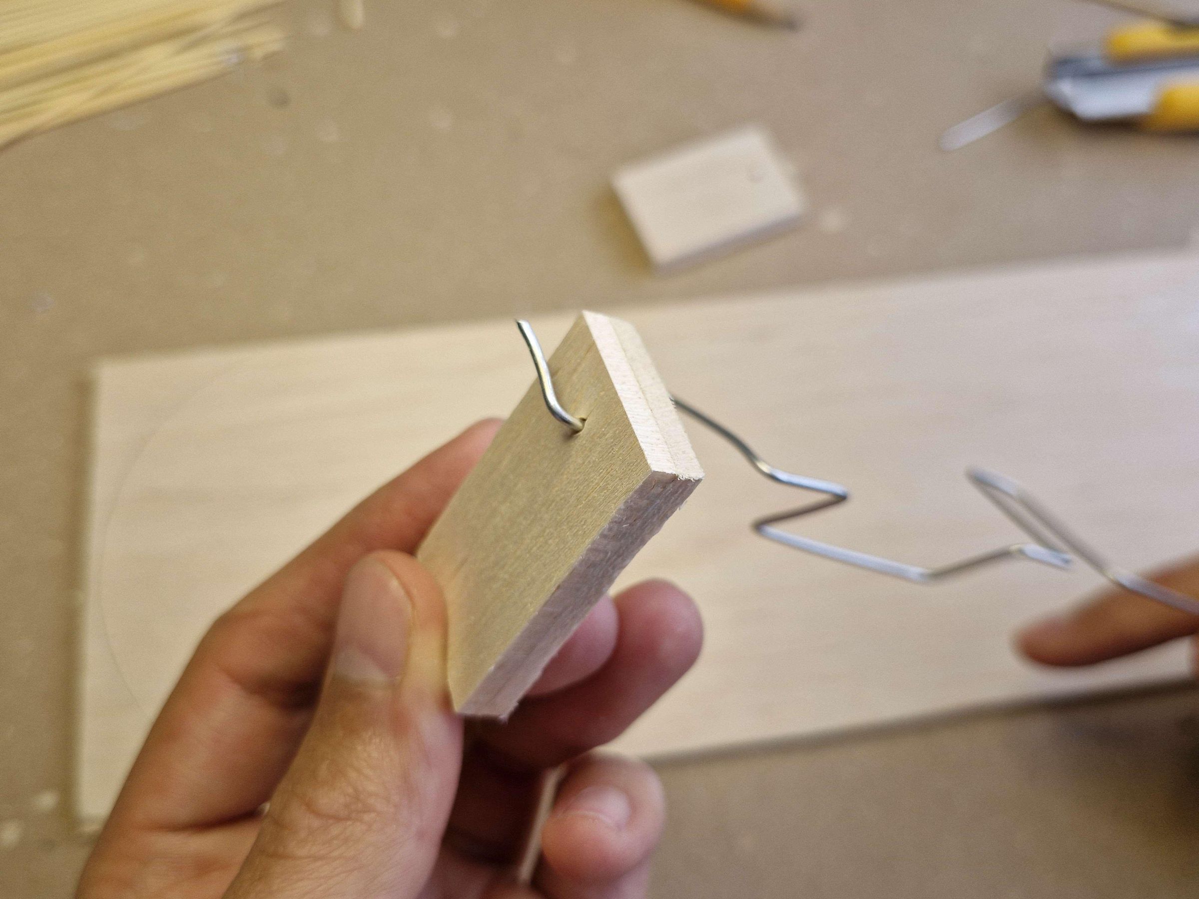 Crafting a Moving Bird Sculpture From Wooden Sticks and Balsa Wood : 23 ...