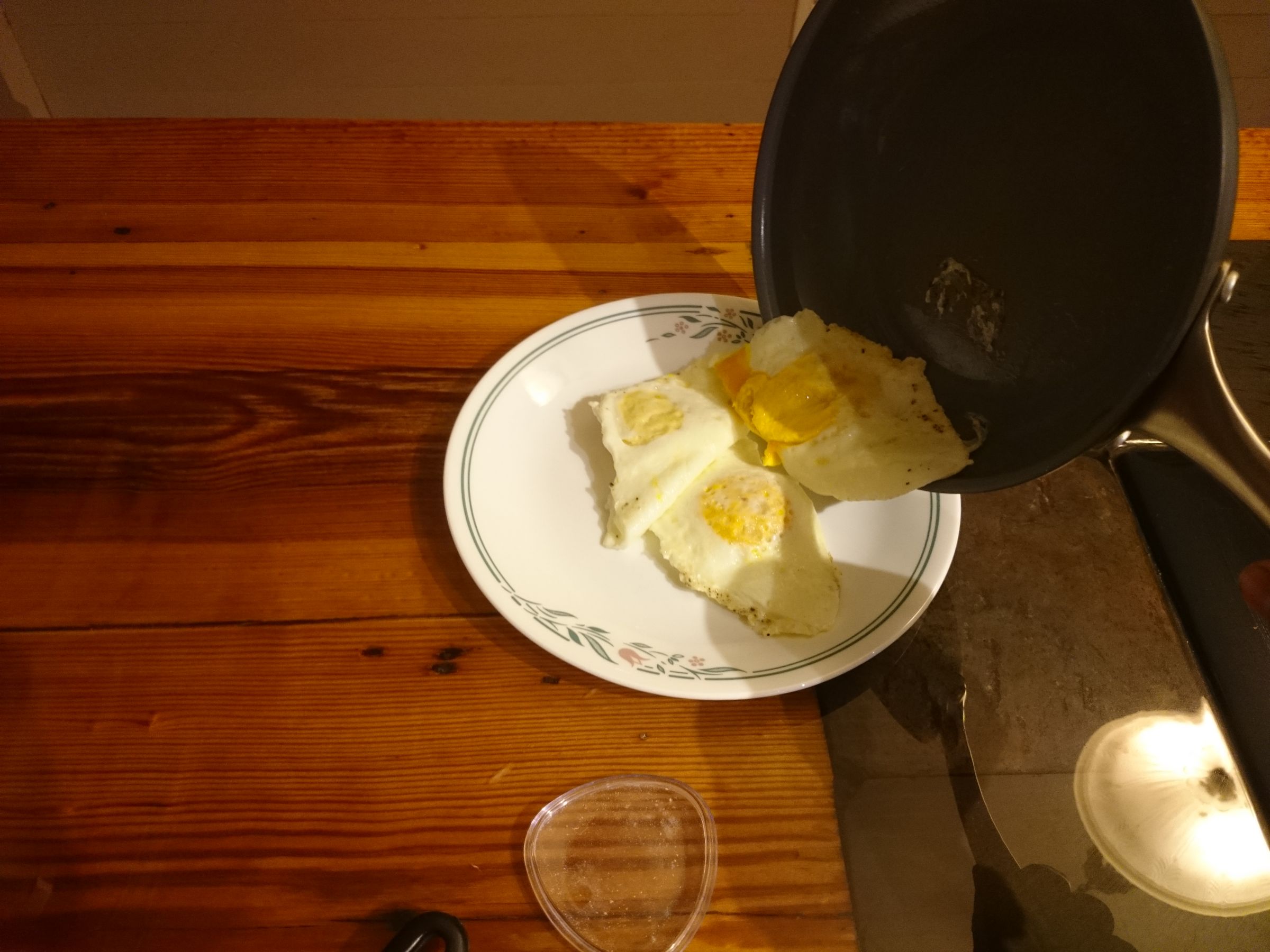 How to Cook Amazing Fried Eggs : 9 Steps - Instructables