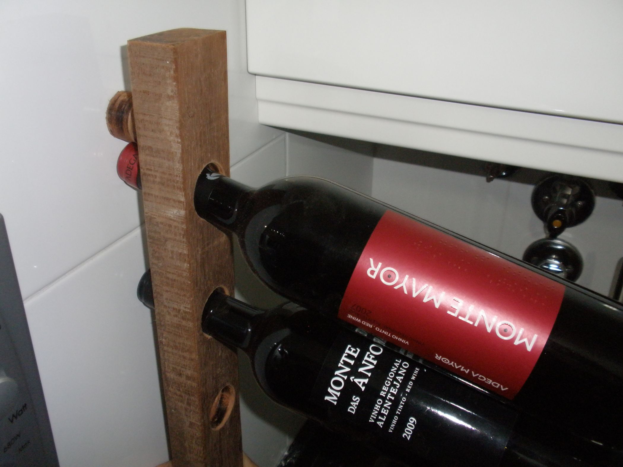 Wine Bottle Hanger : 4 Steps - Instructables