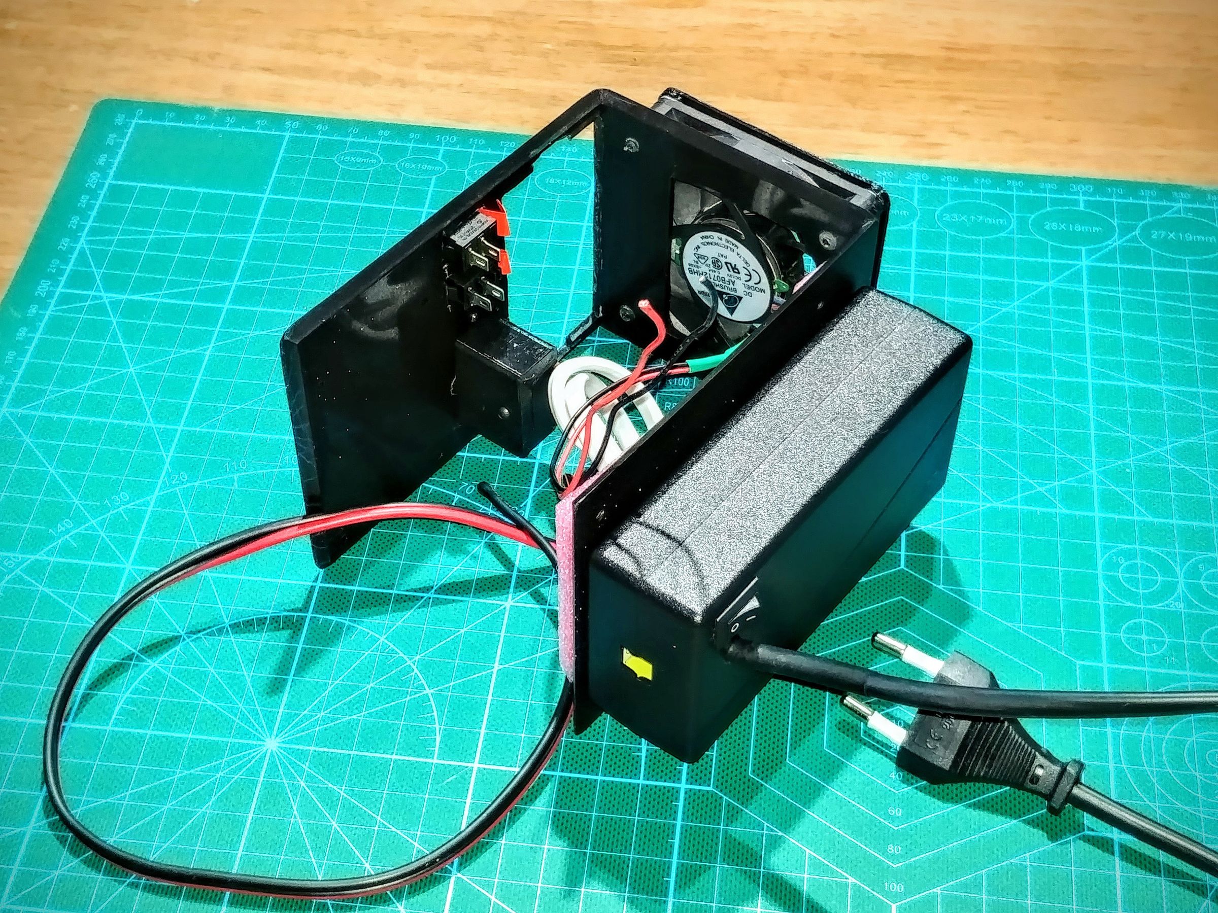 Simple and Small Programmable Lab Power Supply : 8 Steps (with Pictures ...